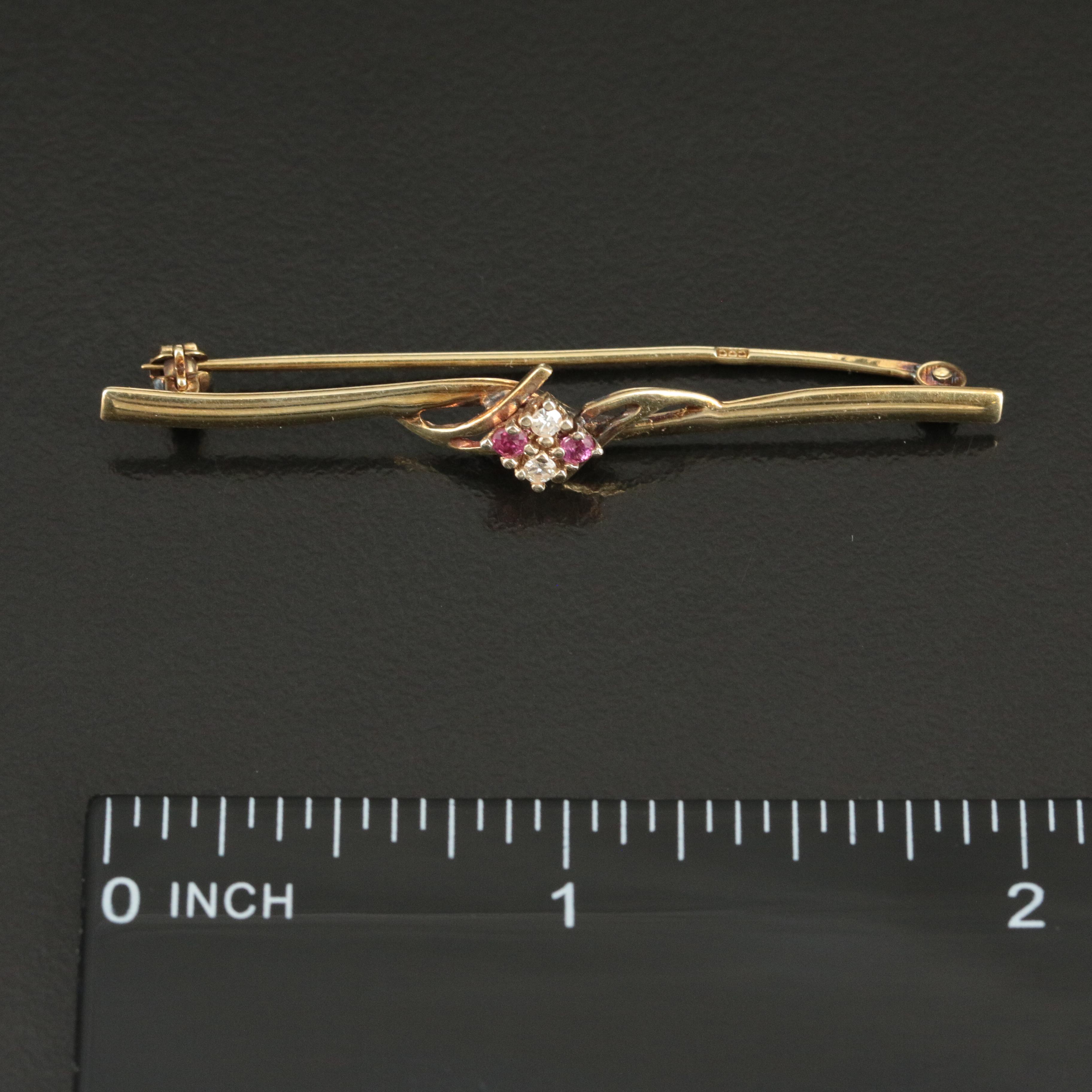 14K Ruby and Diamond Bar Brooch | EBTH