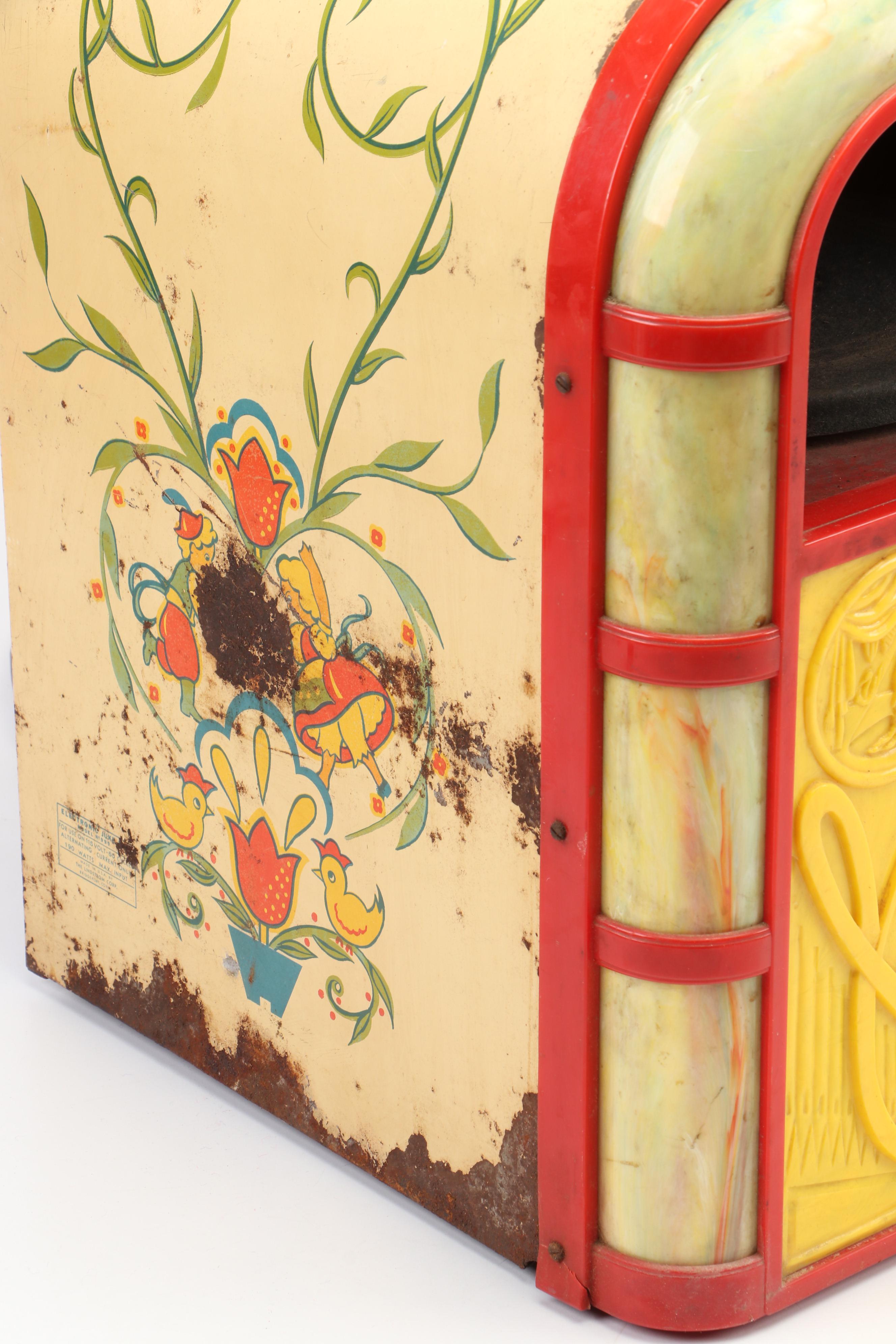 Bing Crosby Tin Litho and Celluloid Junior Jukebox | EBTH