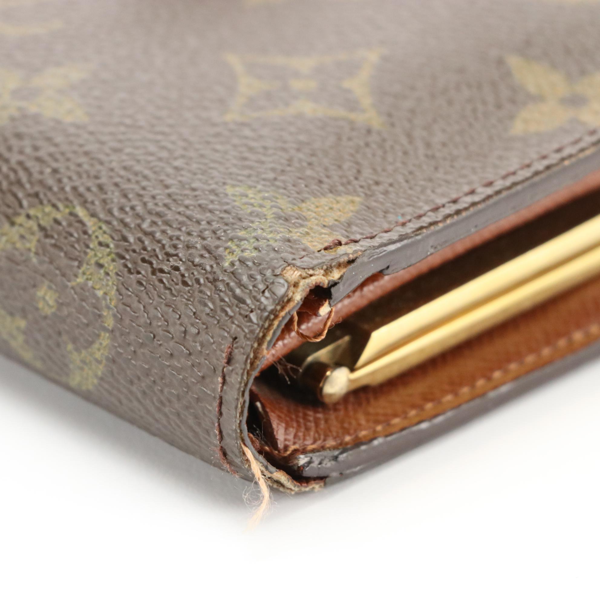 Louis Vuitton Porte Viennois Kiss Lock Coin Purse Wallet in Monogram ...