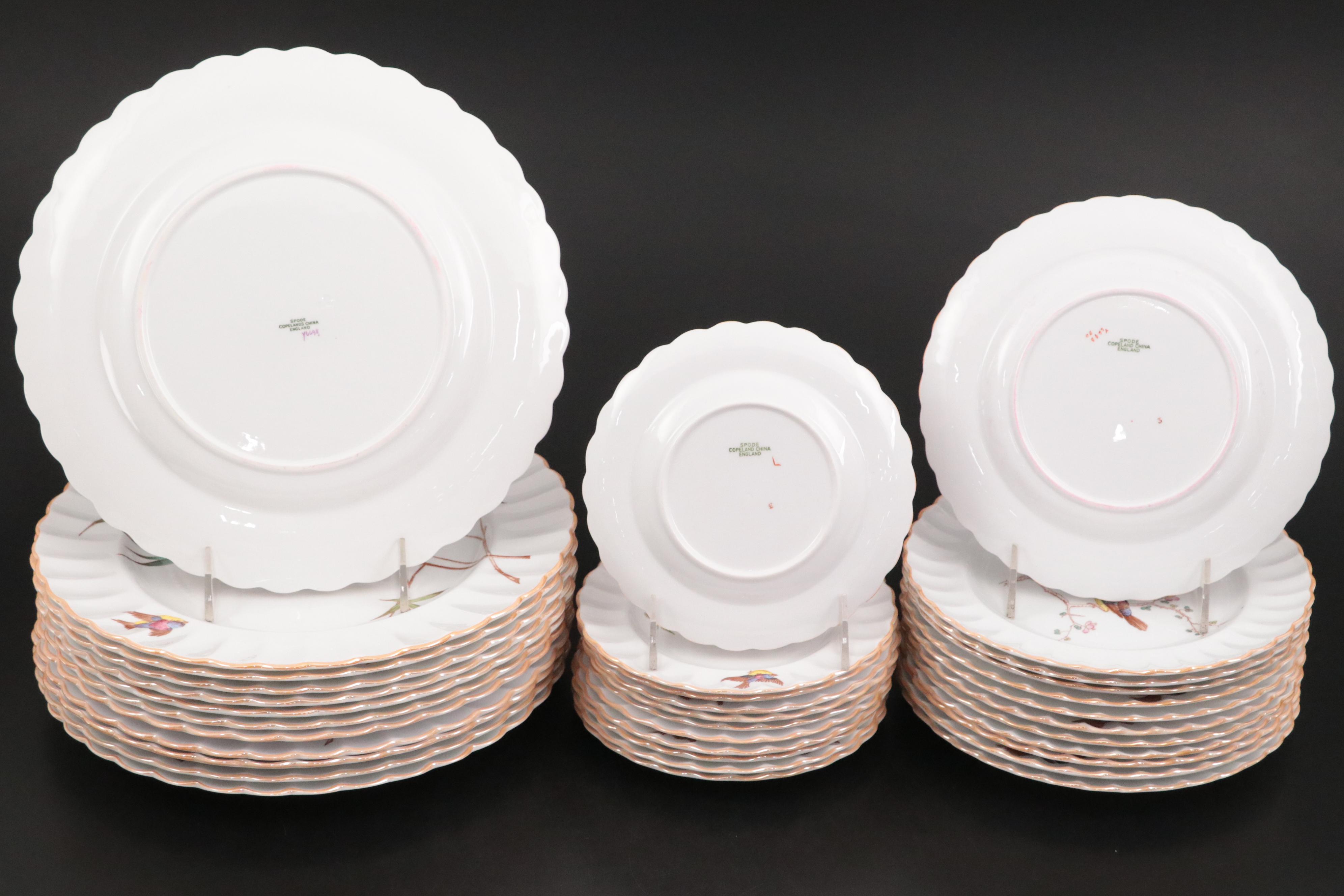 Copeland Spode Bird Pattern Dinnerware and Serving Pieces | EBTH