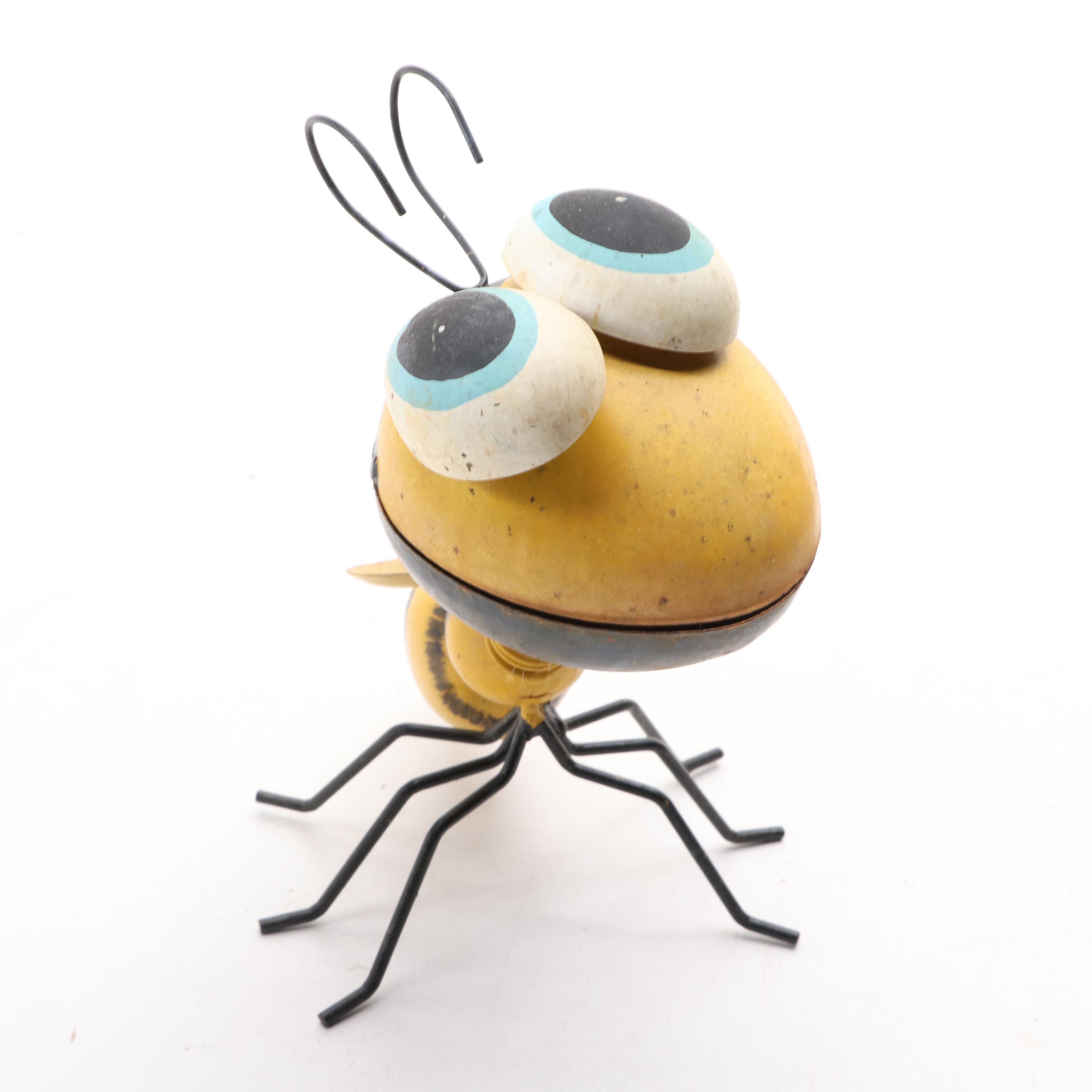 Praying Mantis, Bee and Lady Bug Bobble Head Outdoor Figurines | EBTH