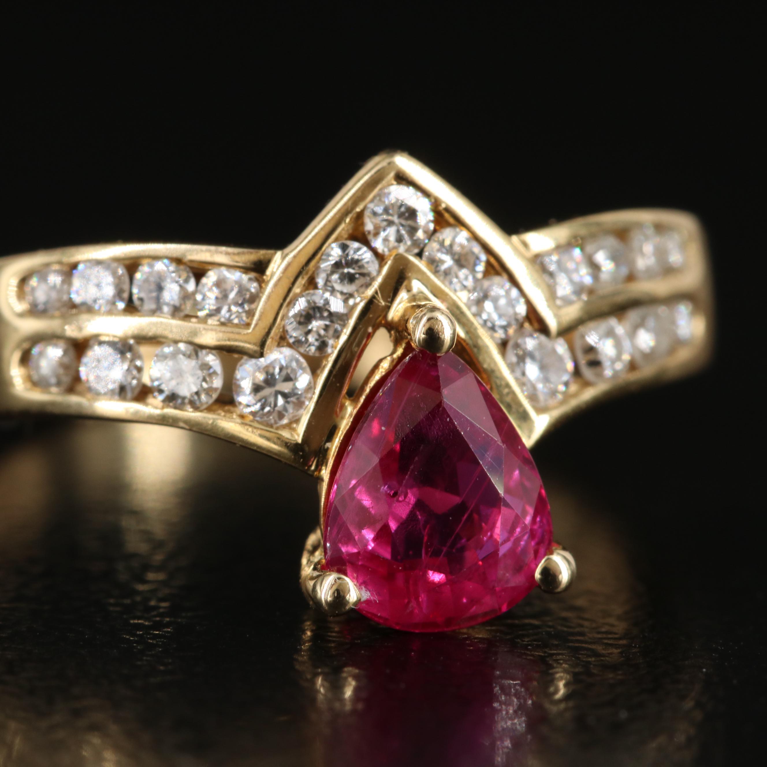 18K 1.00 CT Thai Ruby and Diamond Ring with GIA Report | EBTH