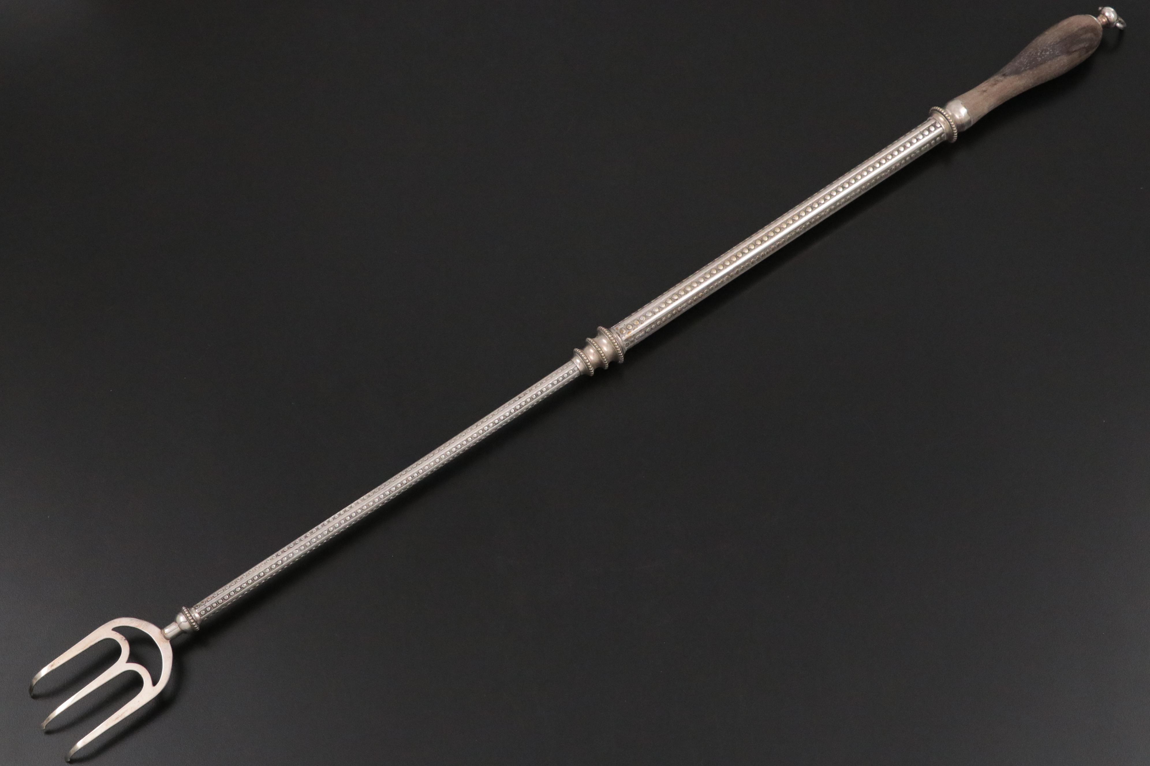 Georgian Style Telescoping Toasting Fork with Wooden Handle | EBTH