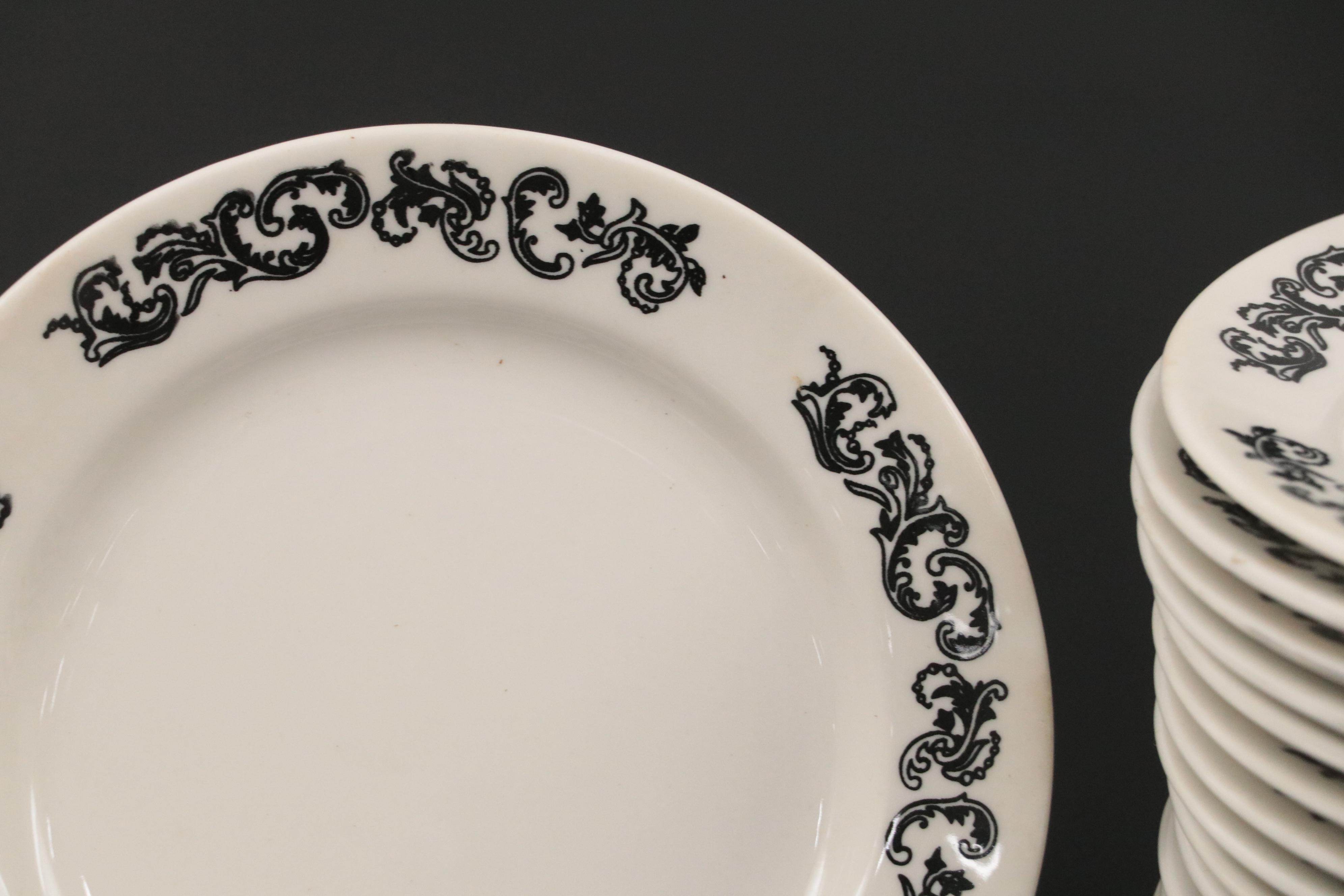 Homer Laughlin "Old Gothic Black" and Other Dinnerware, 1969 | EBTH