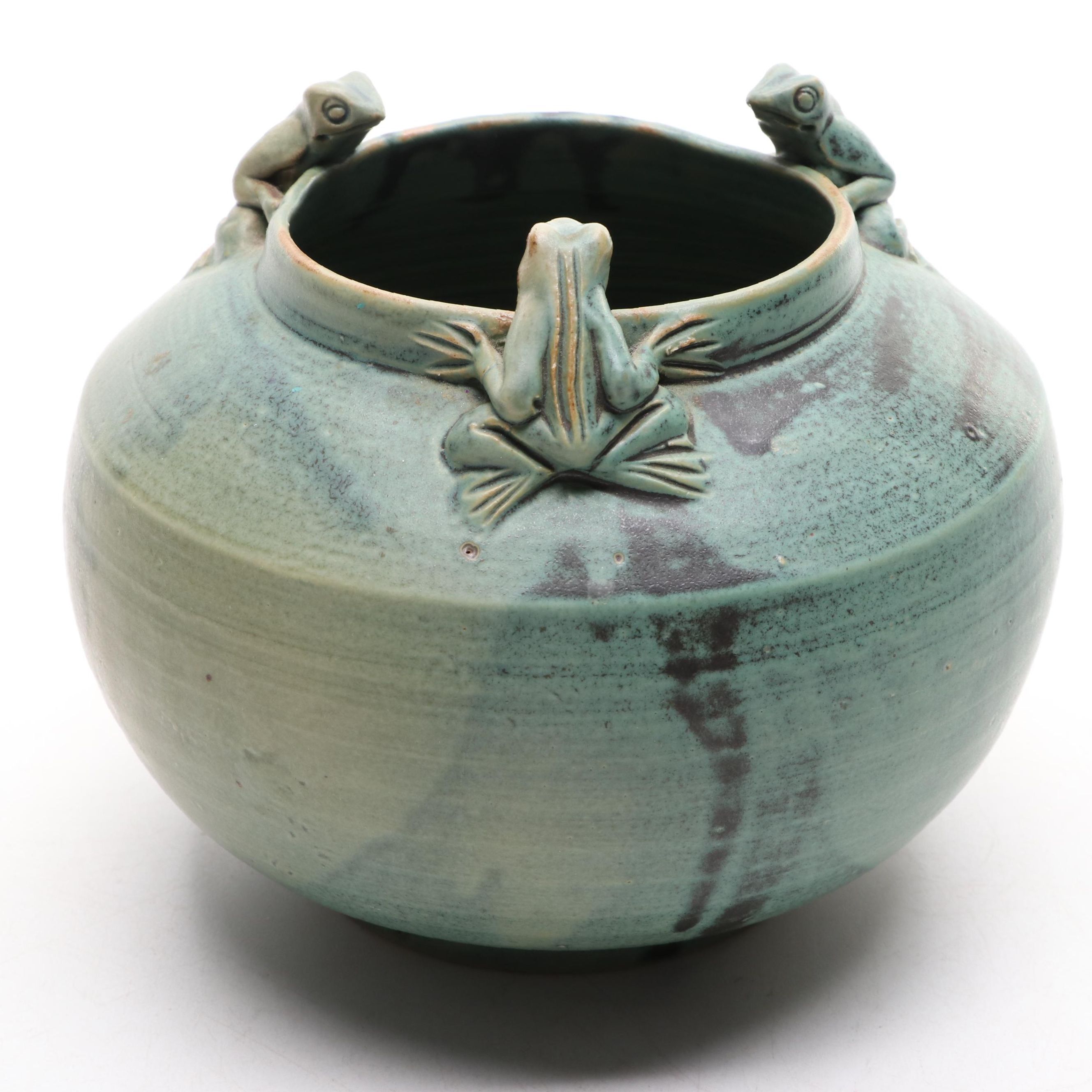 Studio Art Handmade Earthenware Vase With Three Frogs | EBTH