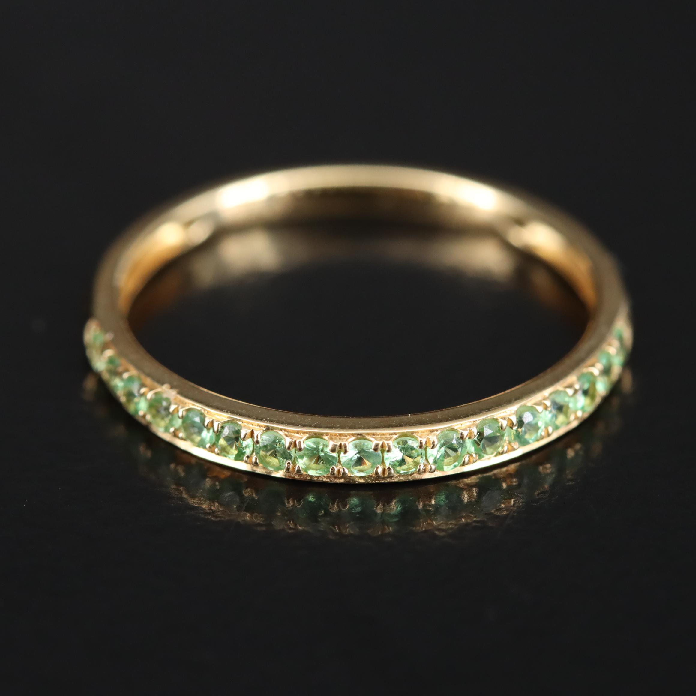18K Tsavorite Garnet Band | EBTH