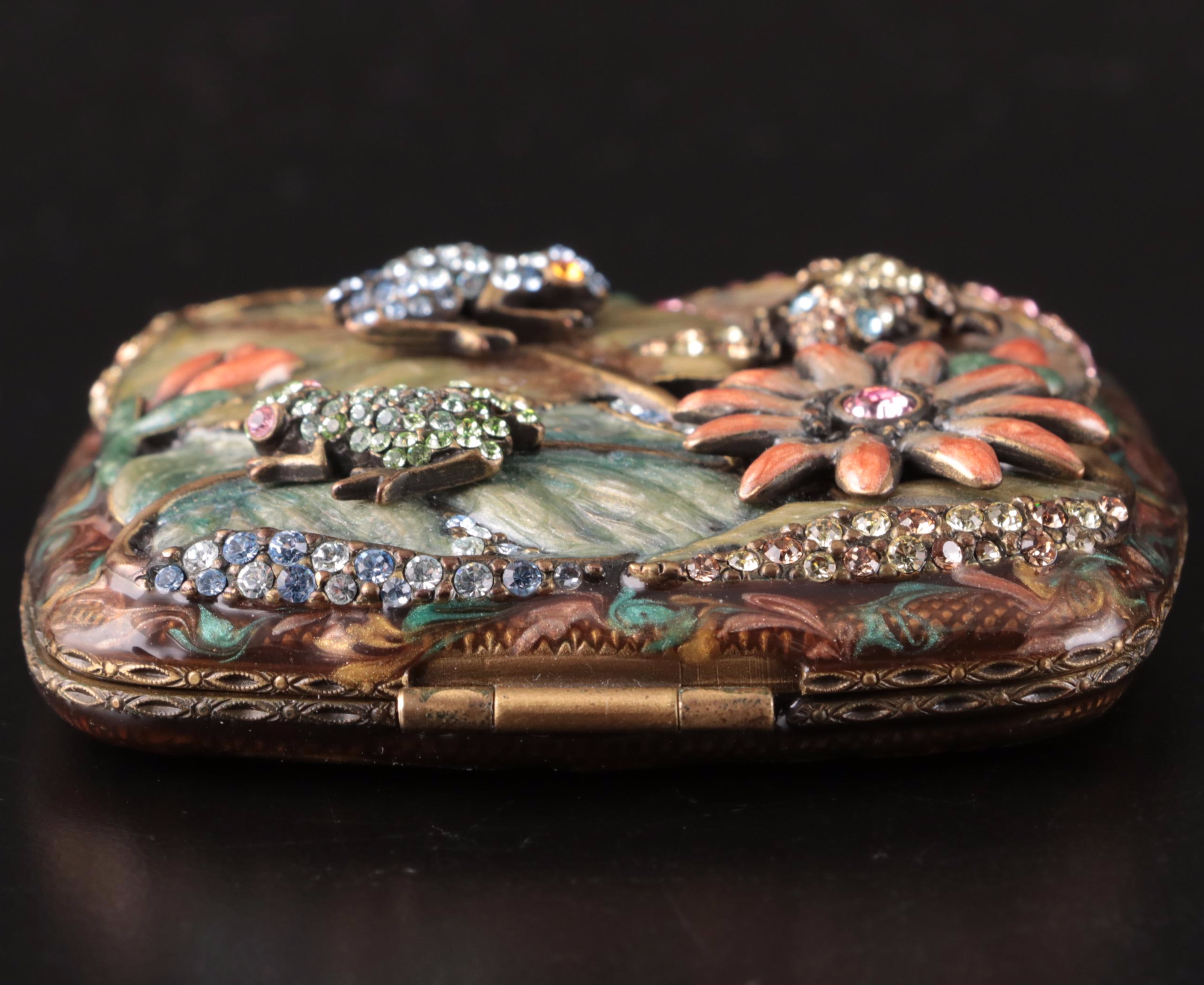 Jay Strongwater Frog Motif Enameled Compact | EBTH
