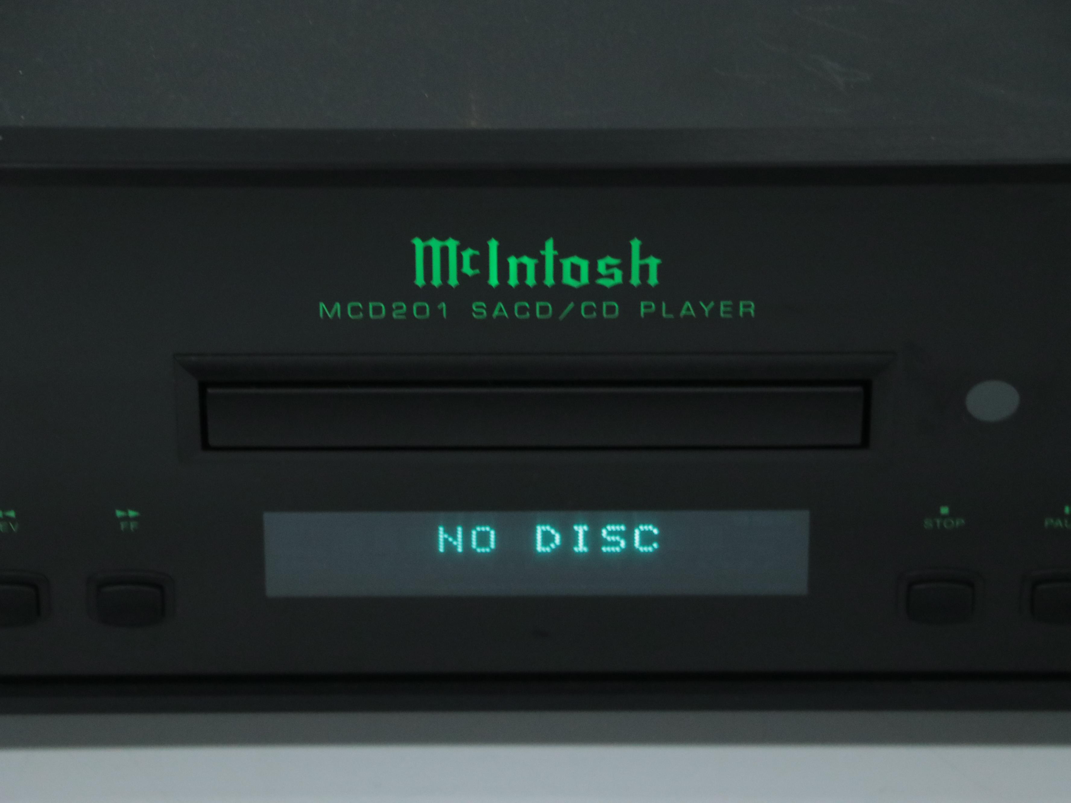 McIntosh MCD201 SACD/CD Player | Everything But The House