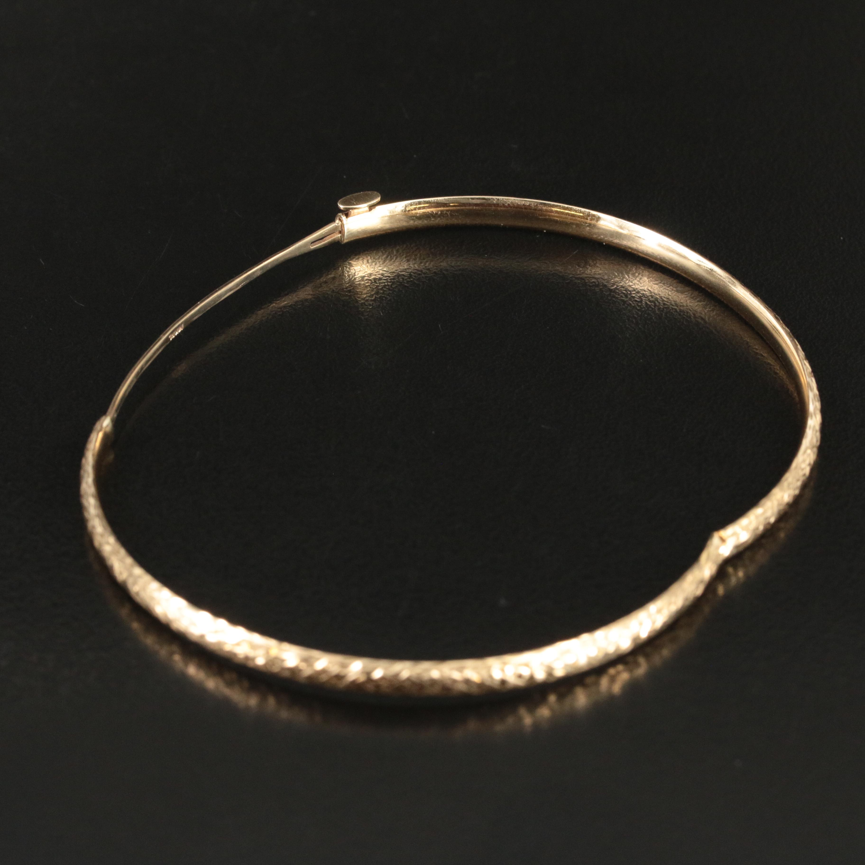 14K Hinged Bangle with Diamond Cut Finish | EBTH