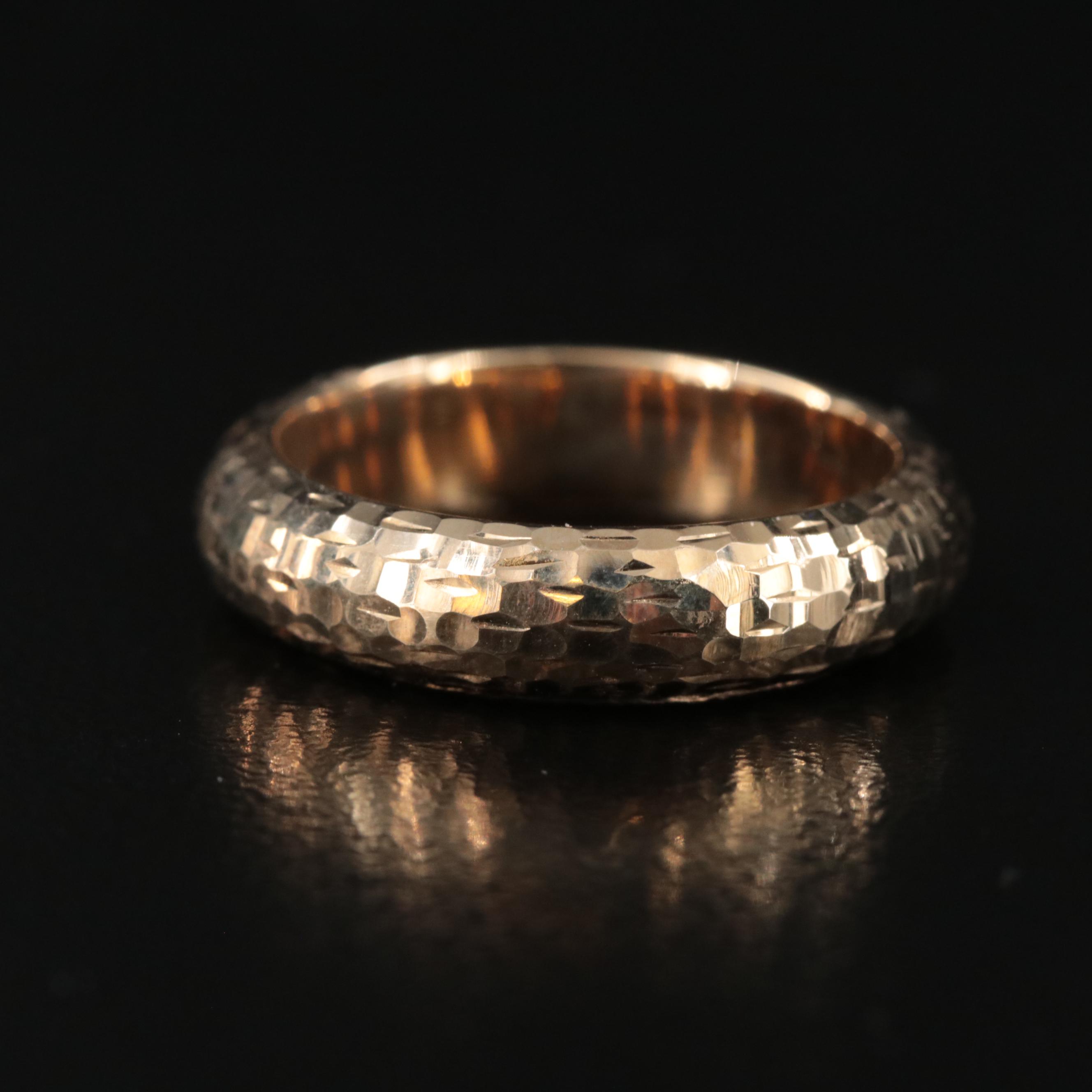 14K Hammered Finish Ring | EBTH