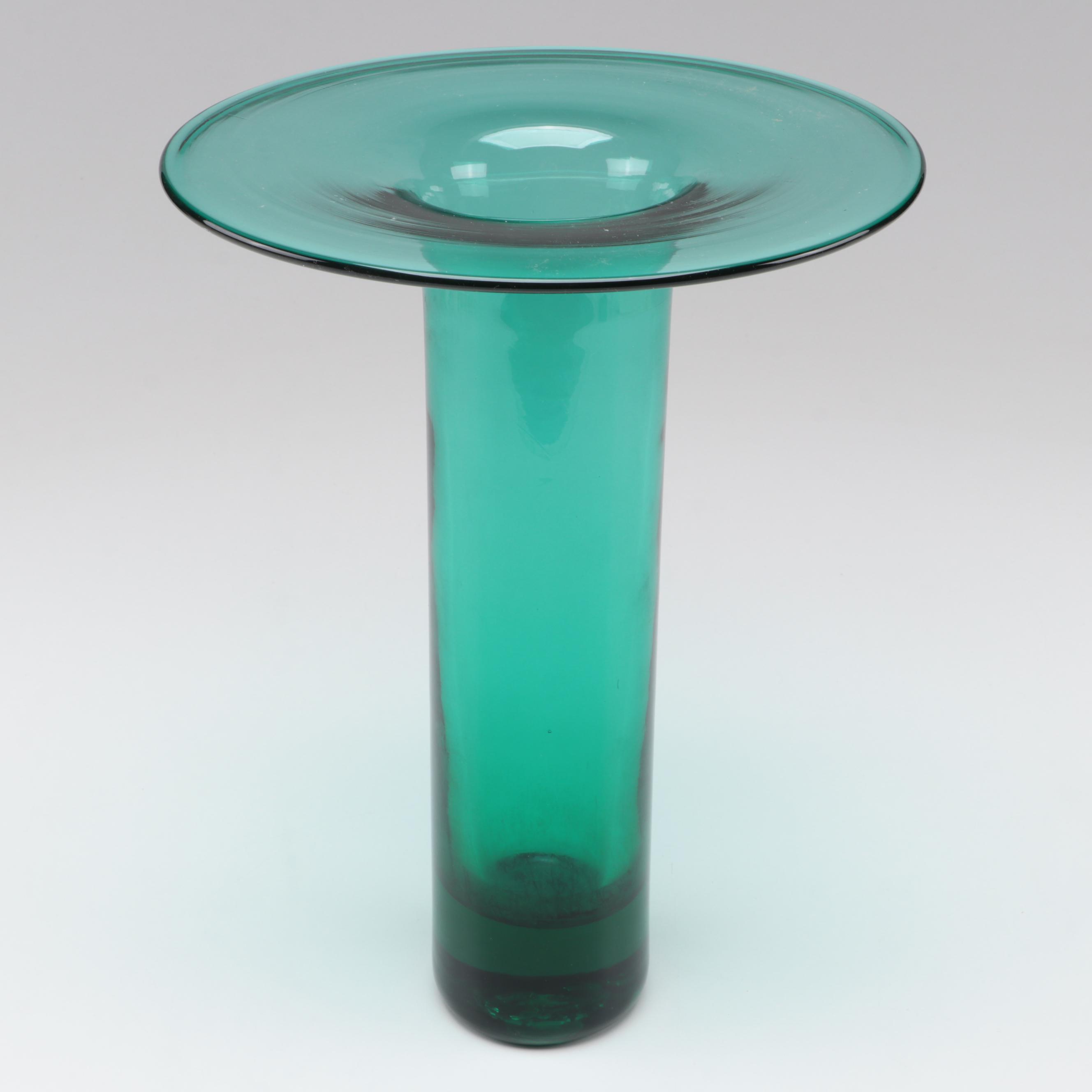 Blenko Stye Blown Emerald Green Glass Vase | EBTH