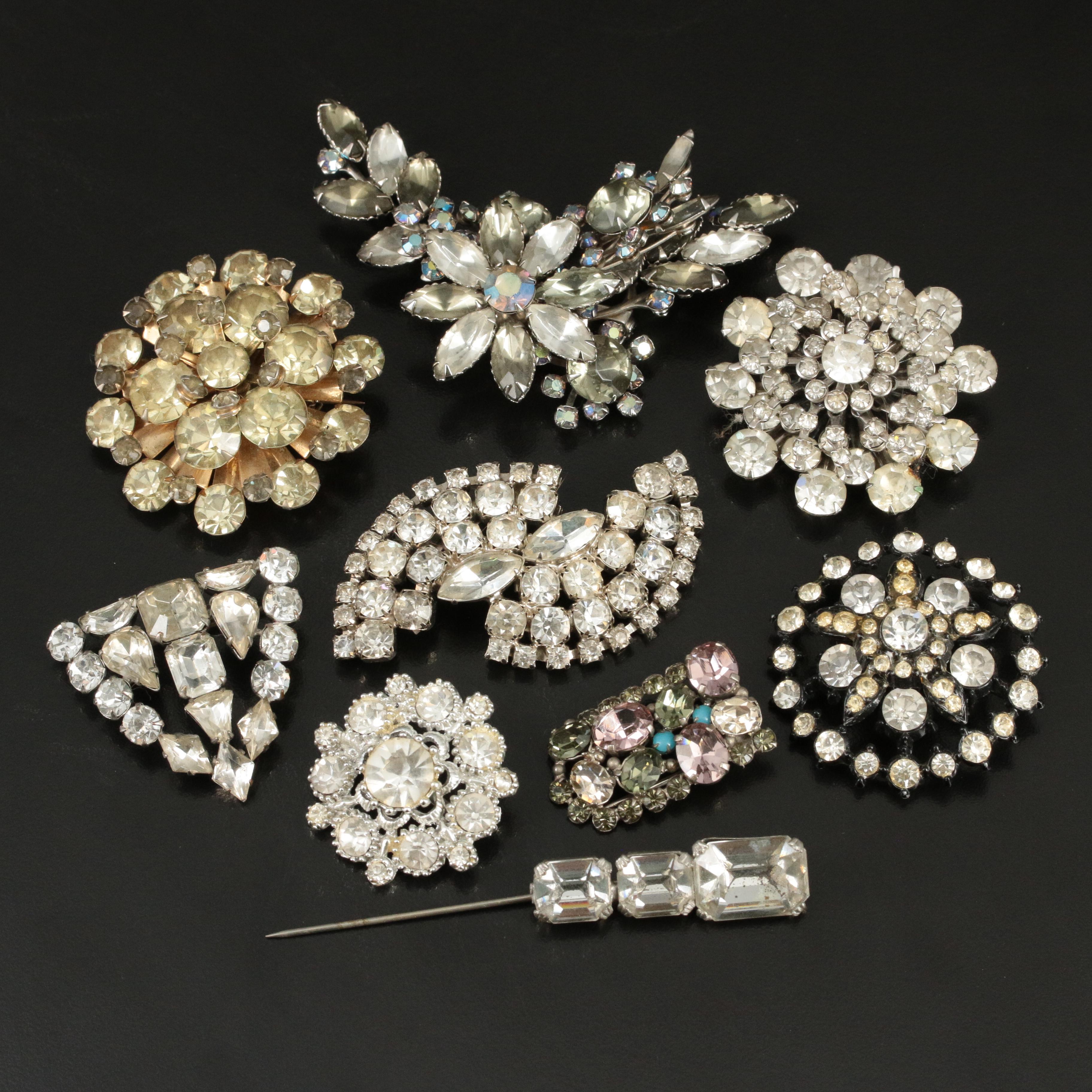 Vintage Rhinestone Brooch Collection Including Déposé | EBTH