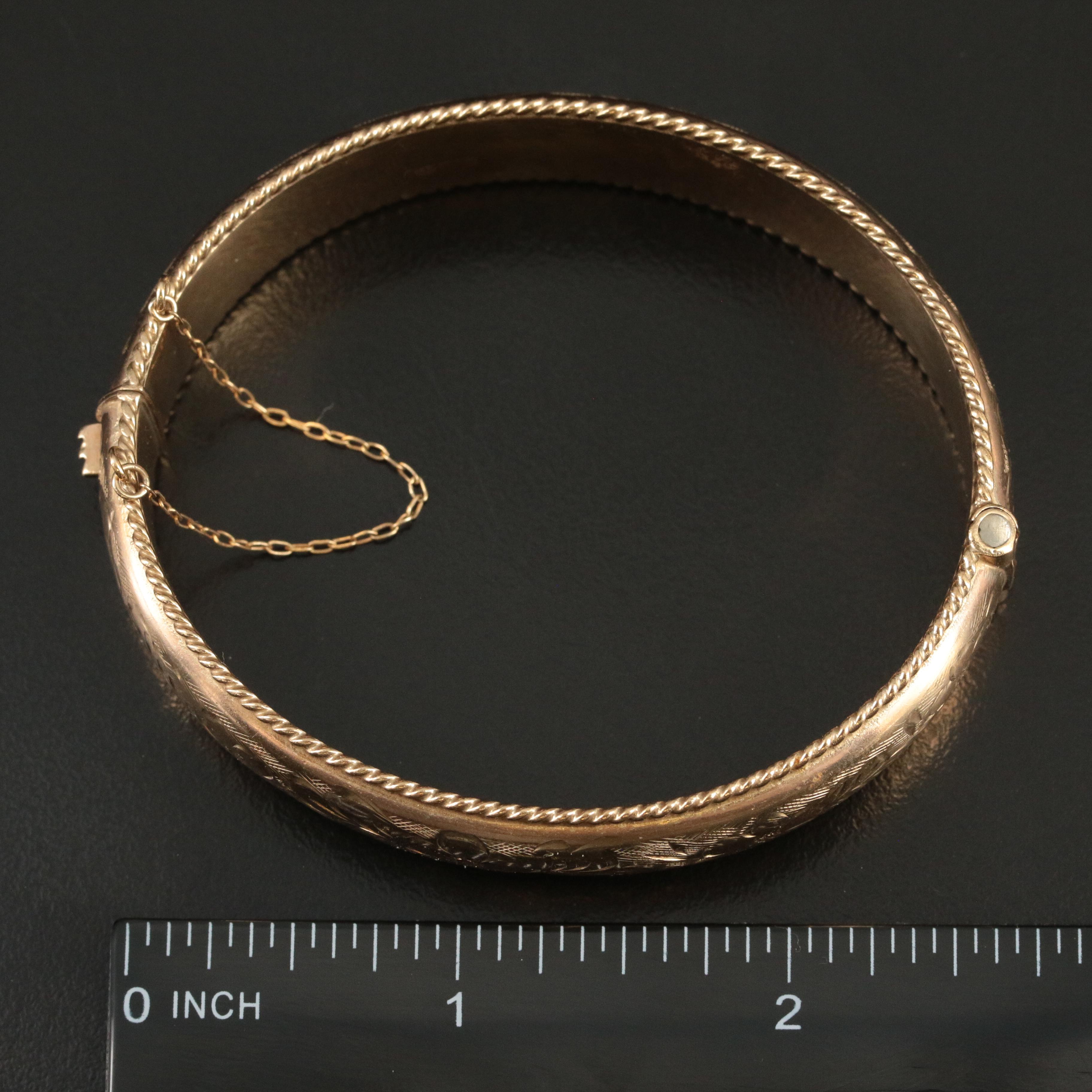 Antique Joseph Smith & Sons 9K Gold Engraved Hinged Bangle | EBTH