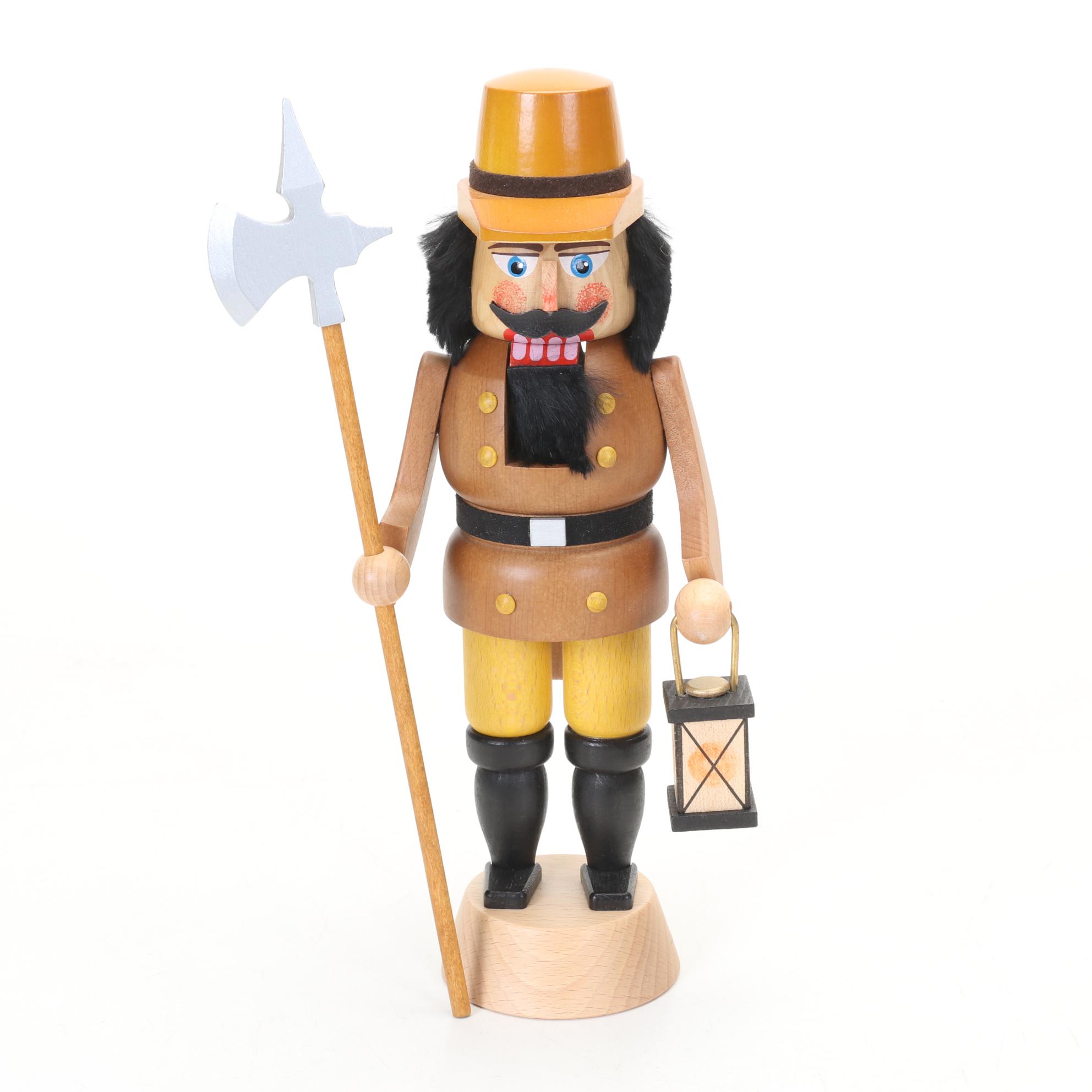 Stracoland Colmnitz Germany-Made Small Scale Nutcrackers | EBTH