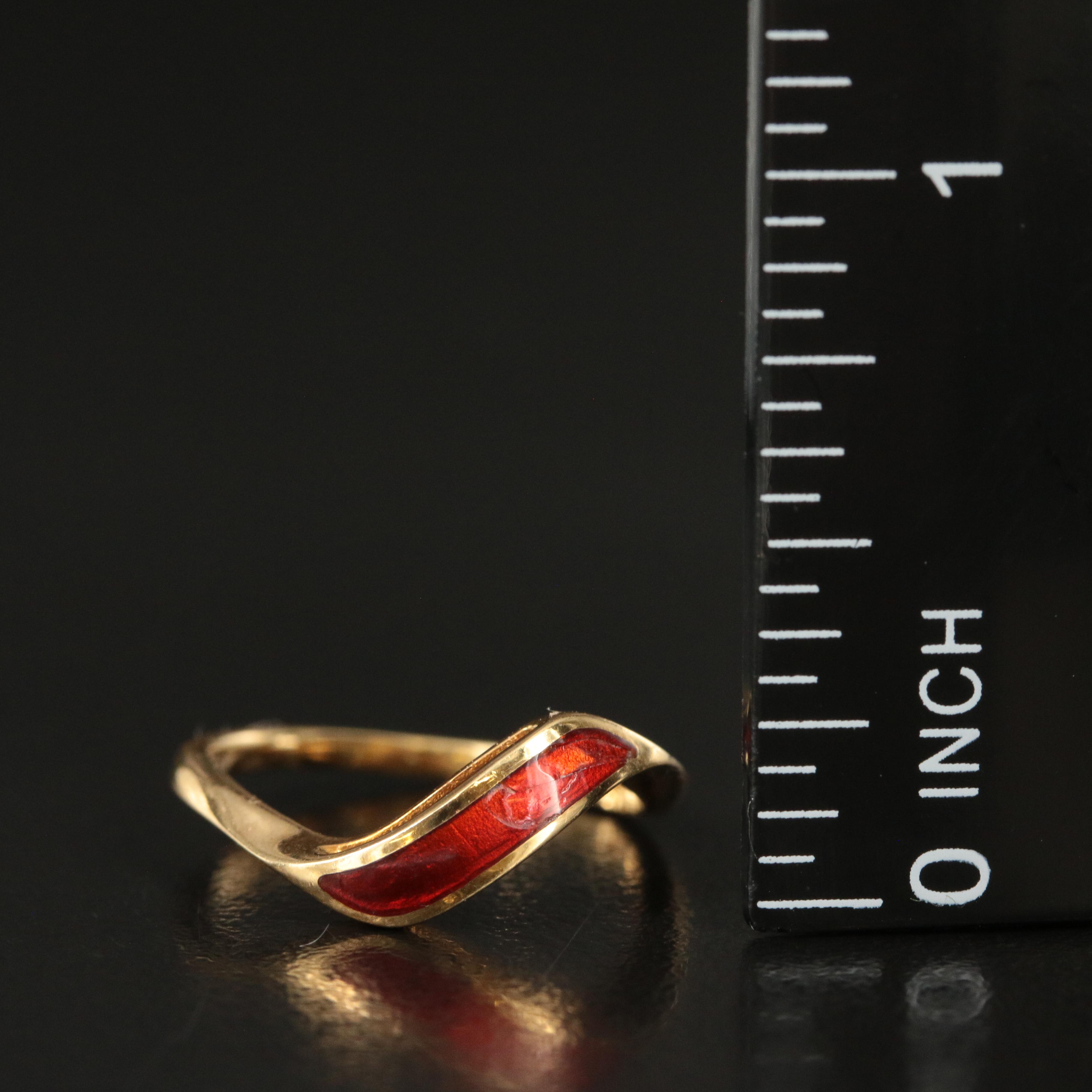 Mikimoto 18K Champlevé Enamel Contour Ring | EBTH