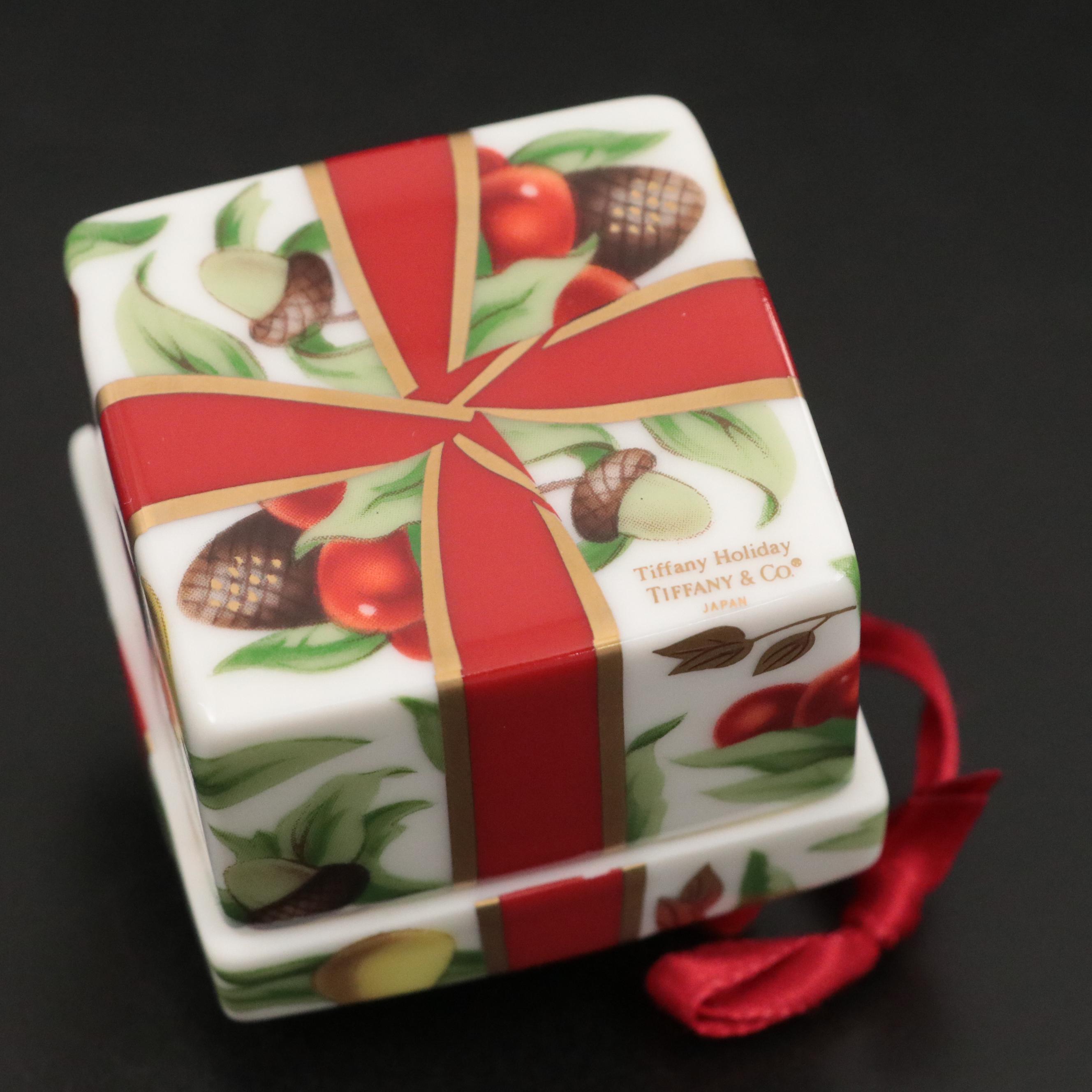 Tiffany & Co. "Tiffany Holiday" Porcelain Christmas Ornament | EBTH