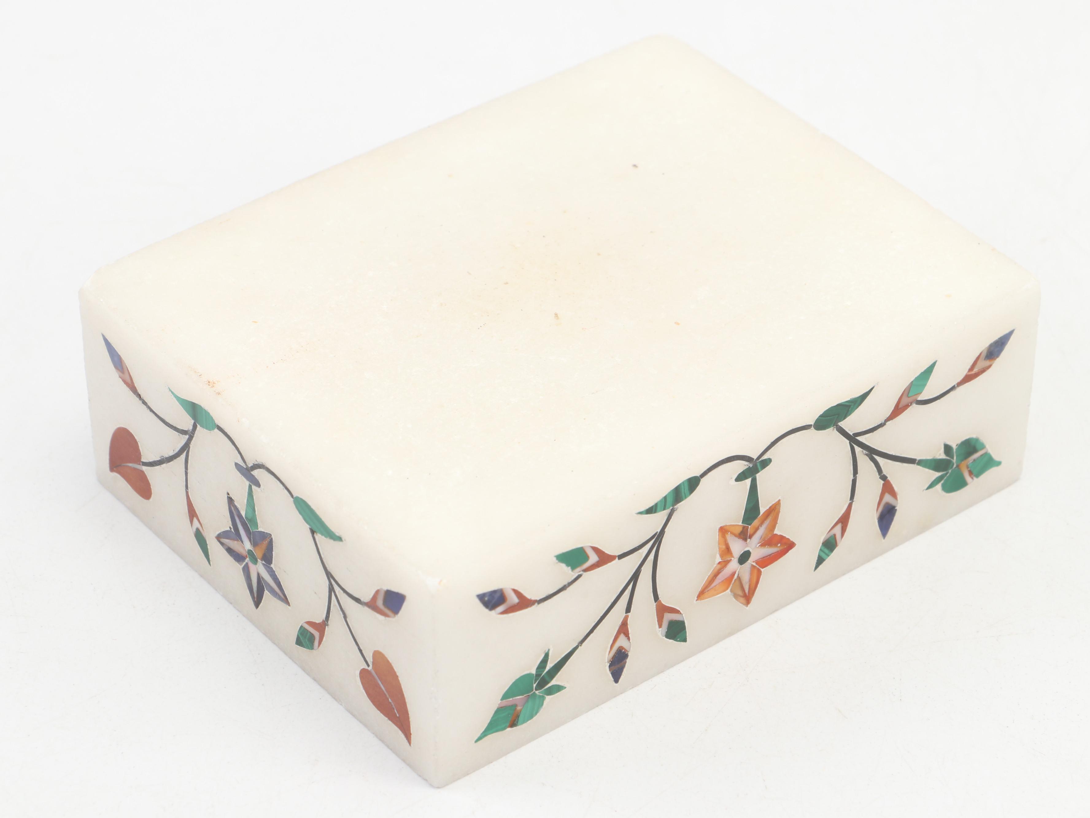 Malachite, Lapis, Chalcedony Lapidary Inlay and Stone Box | EBTH