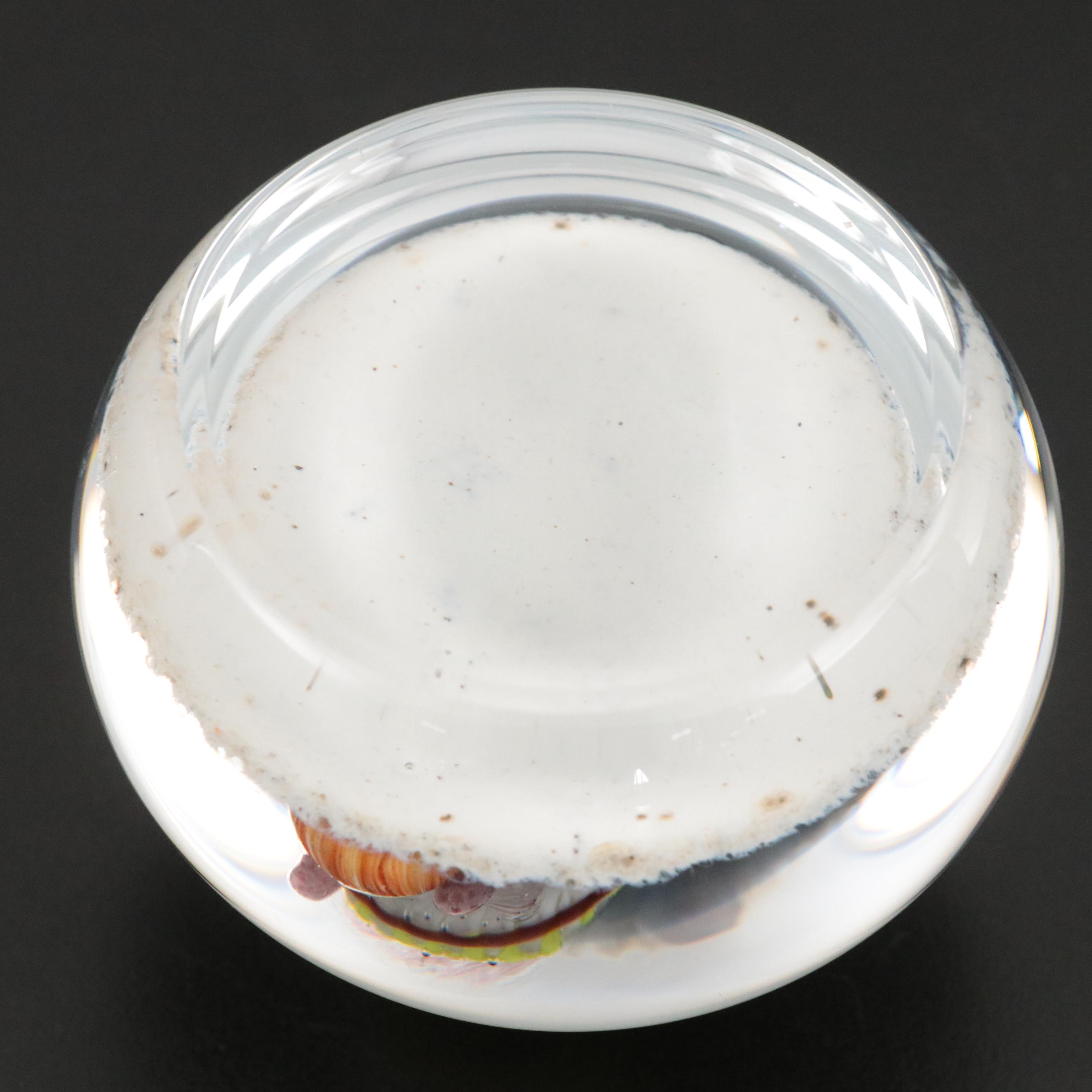 Signed Gordon Smith Studio Art Glass Paperweight | EBTH