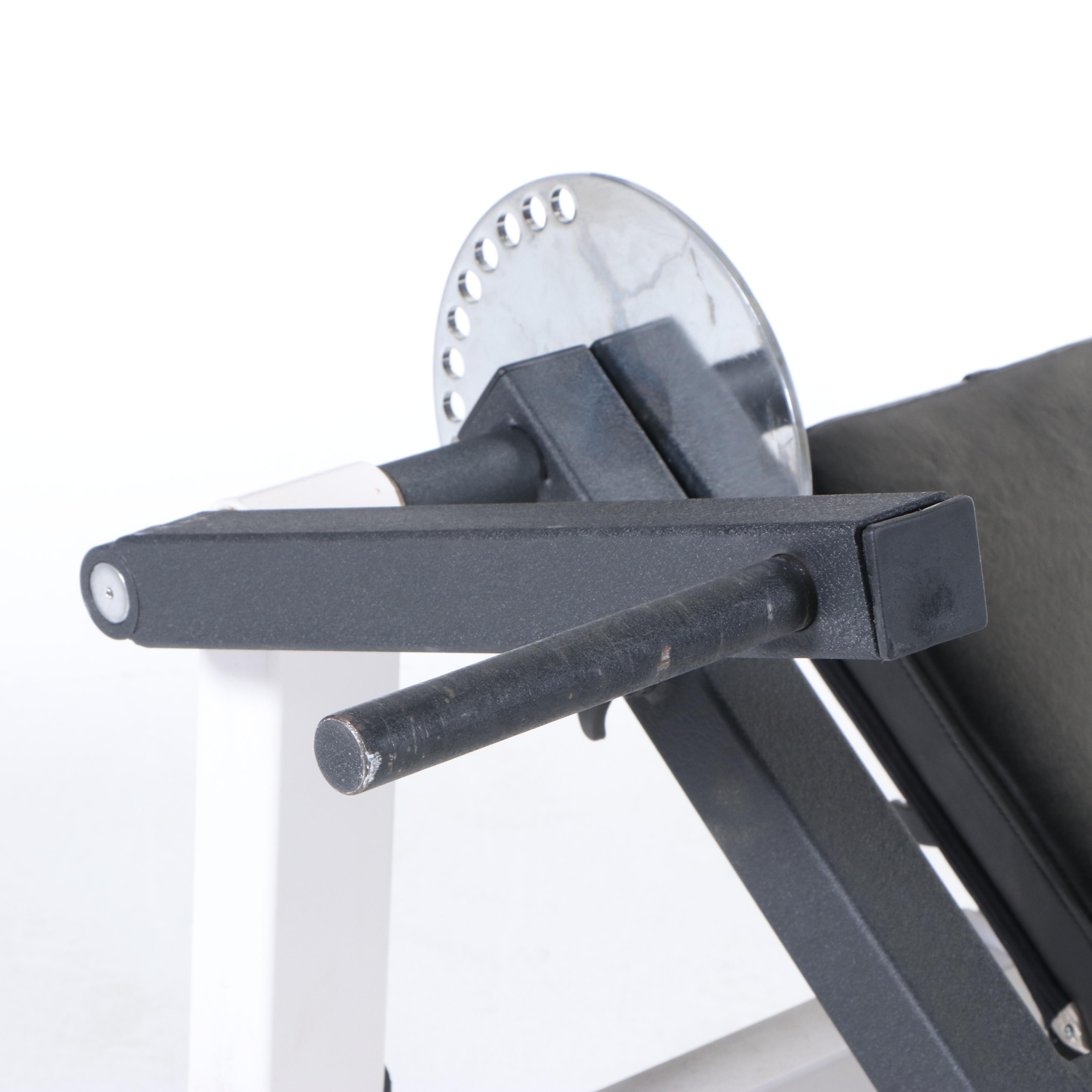 York Barbell Co. Leg Extension Machine | EBTH