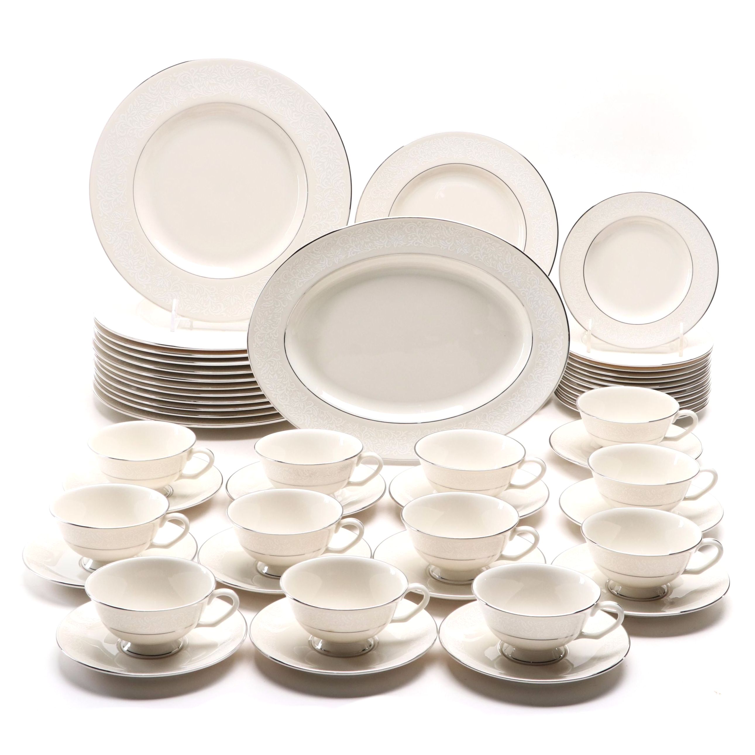 Pickard China "Brocade" Dinnerware and Platter, 1964-2009 | EBTH