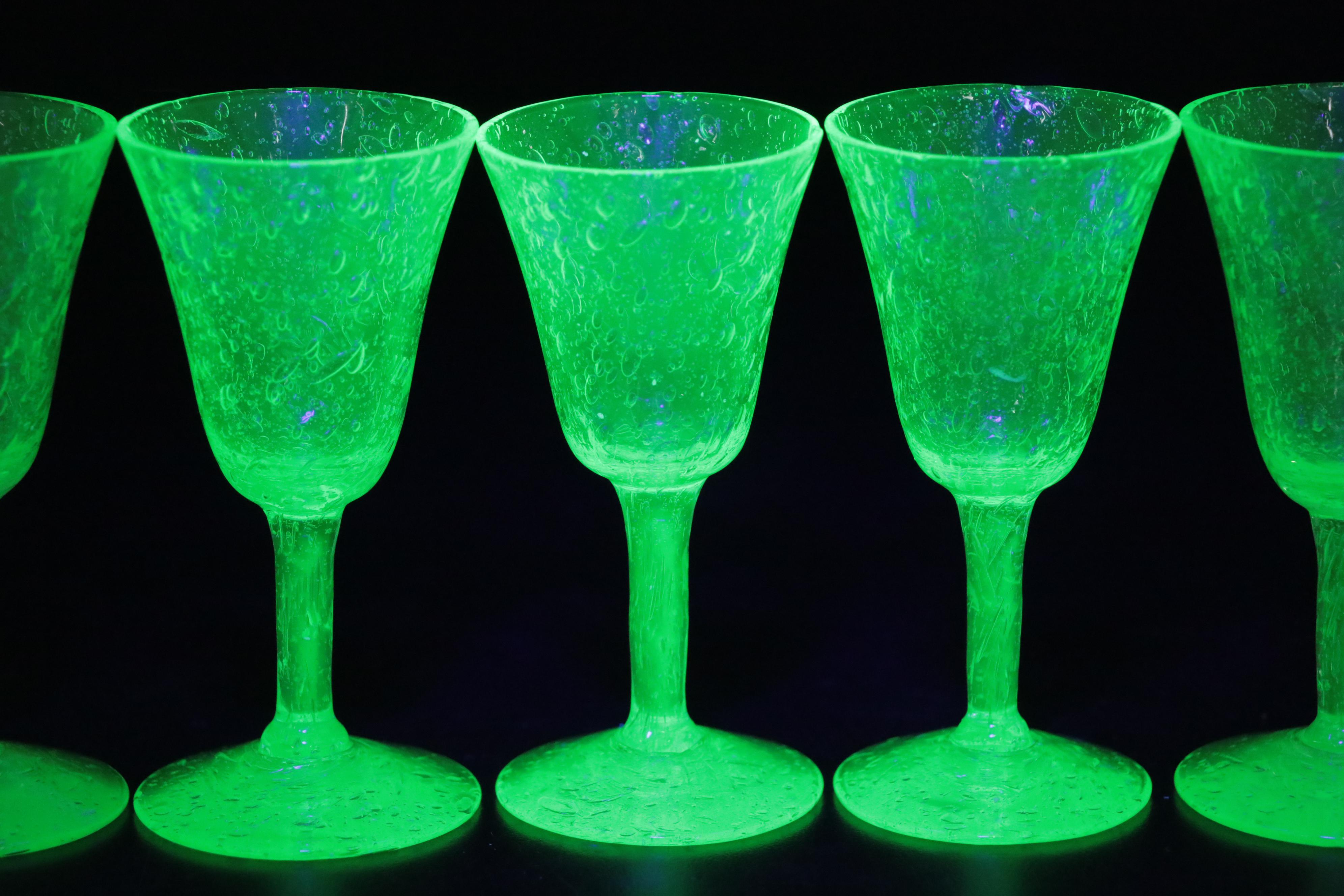 Seeded Uranium Glass Cordials | EBTH