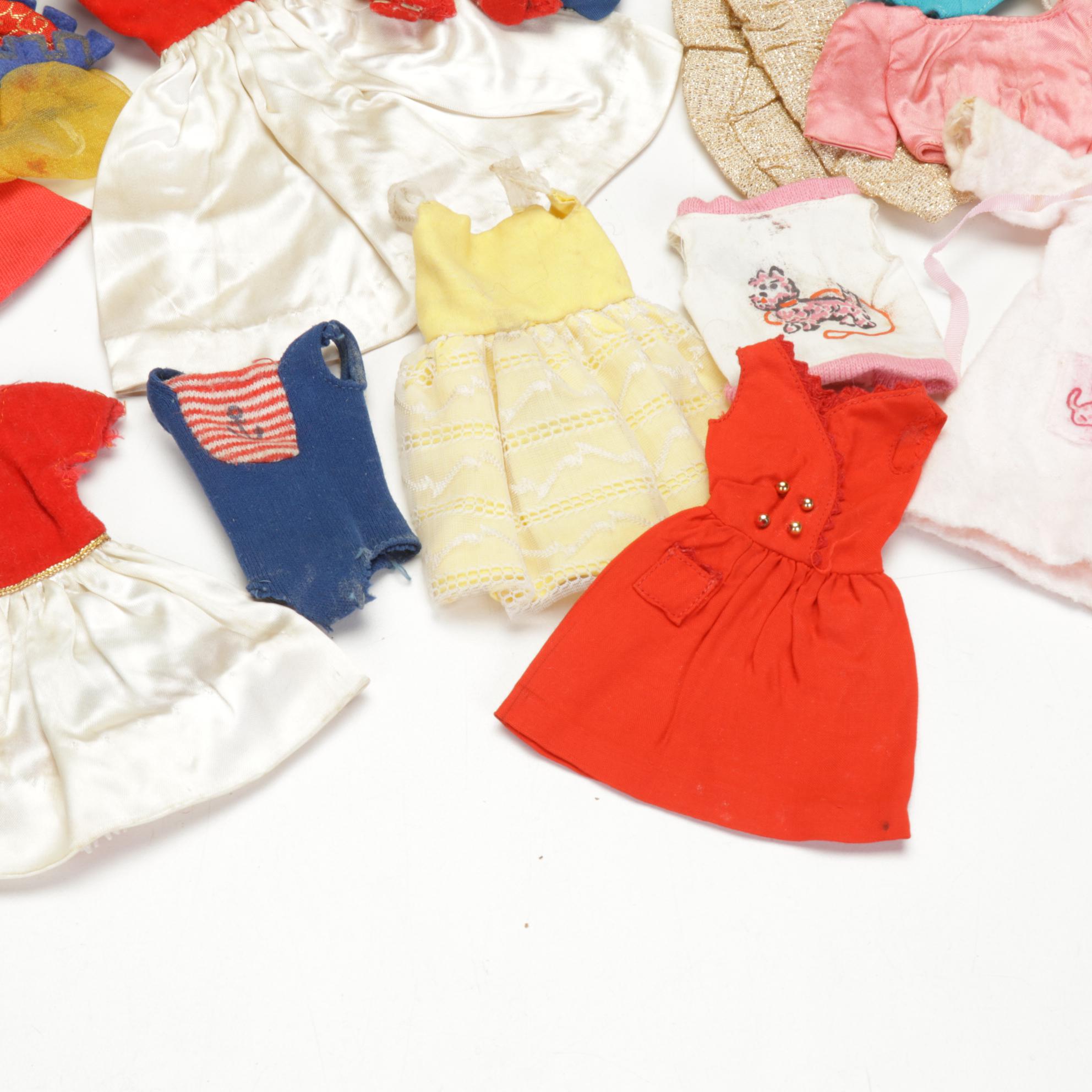 Ken, Skipper and a Barbie Case with Clothes, 1960 - 1965 | EBTH