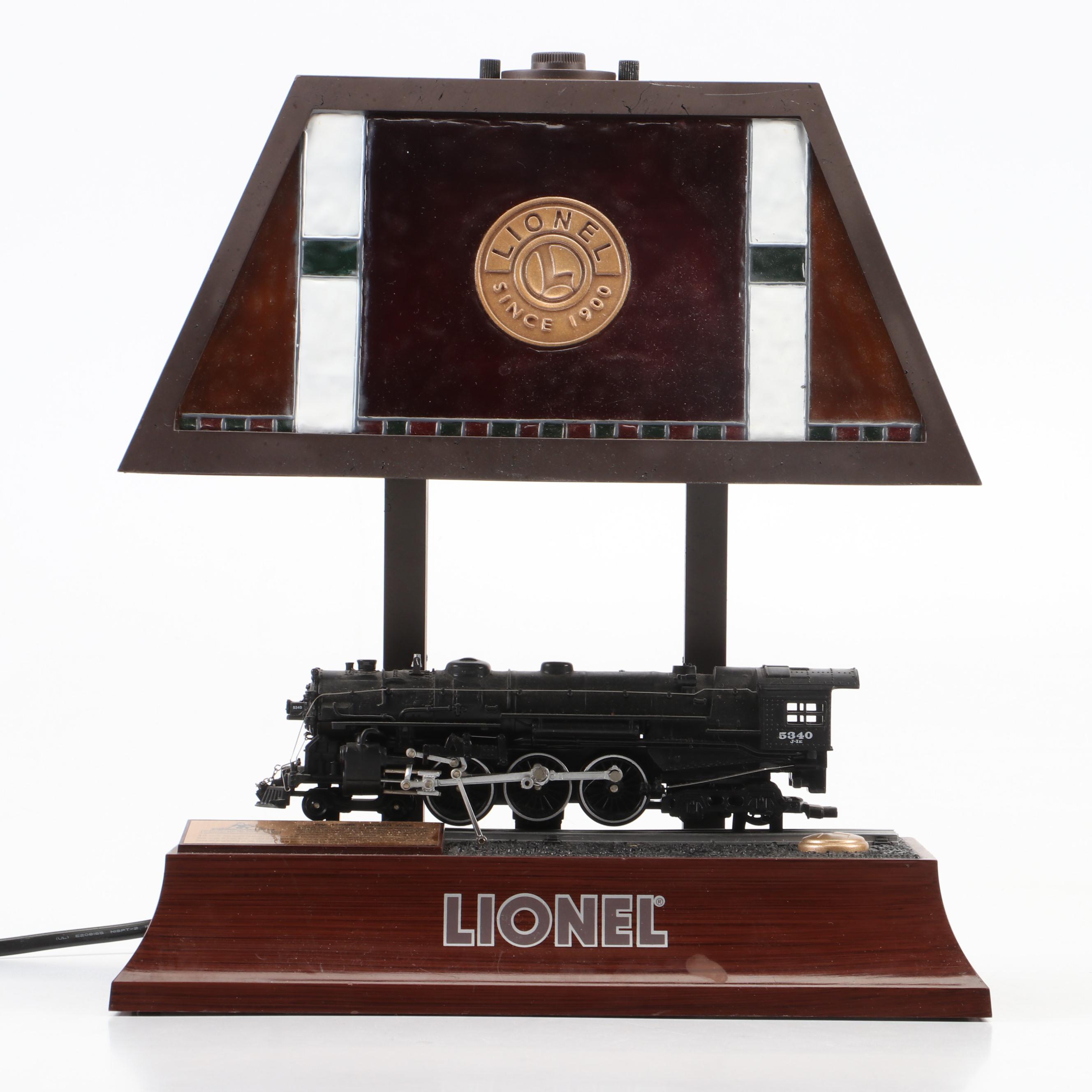 Lionel Trains Animated Table Lamp feat. The Lionel Hudson 700E ...