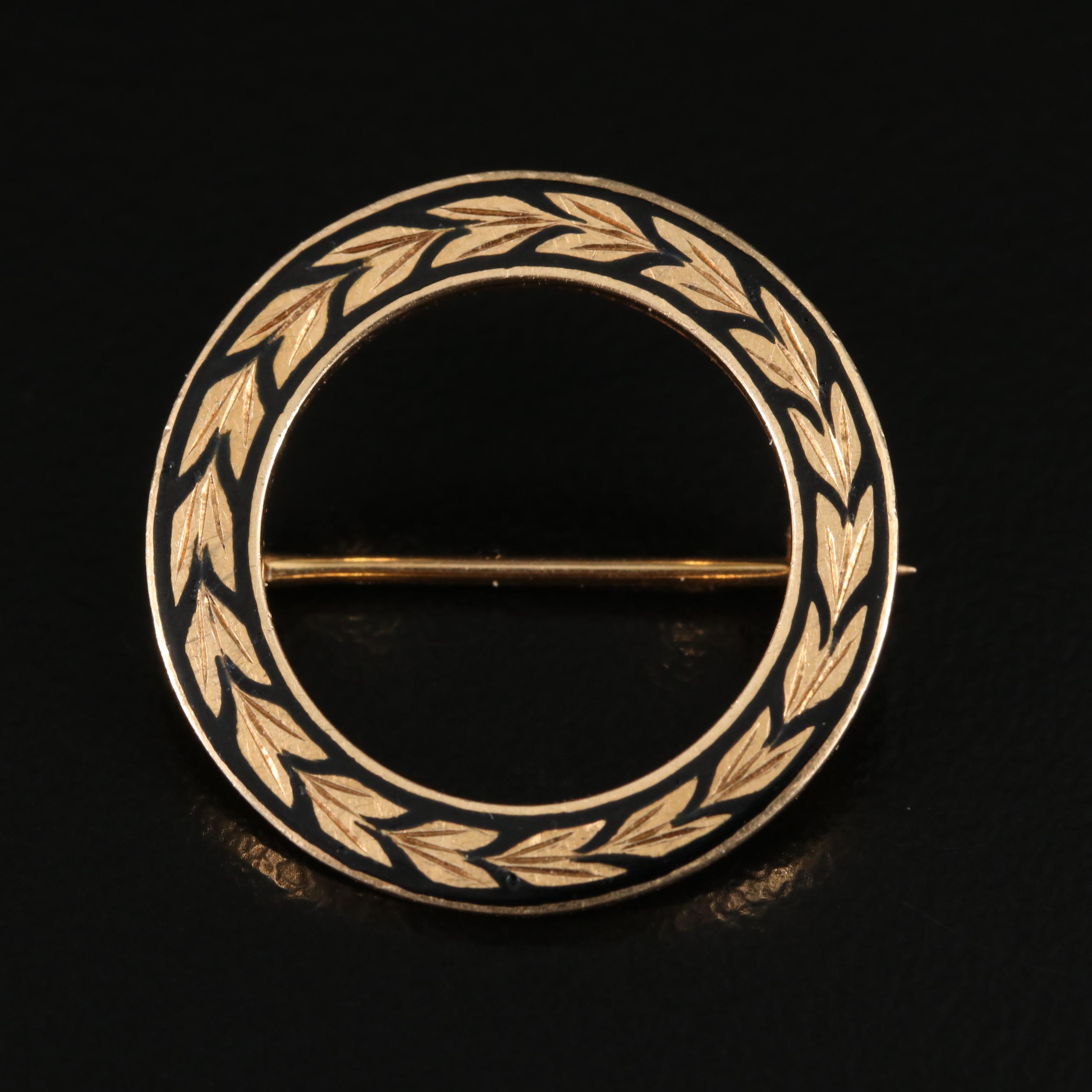 14K Enamel Laurel Wreath Pin | EBTH