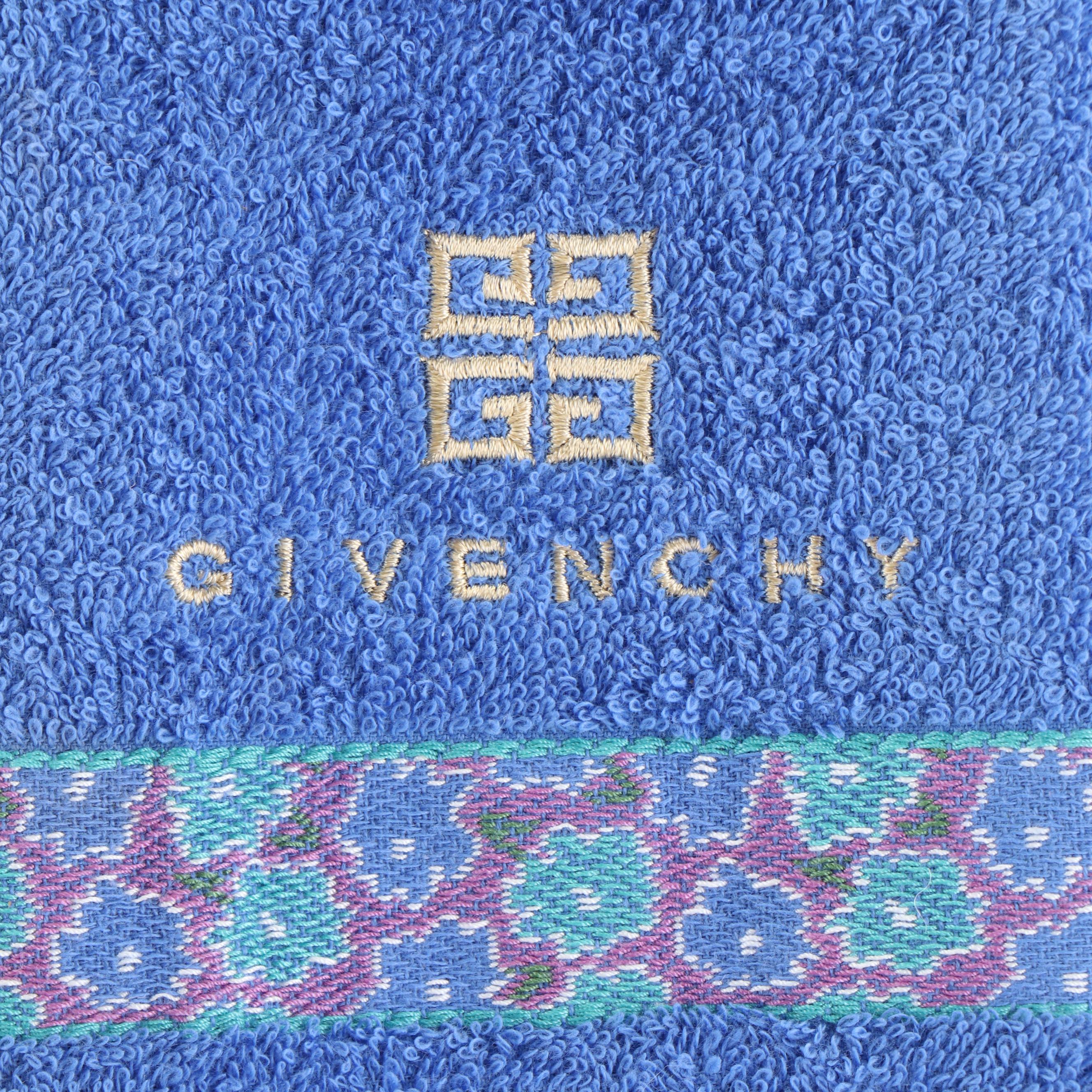 Givenchy Bathmat, Towel and Washcloth in Blue Floral Cotton | EBTH
