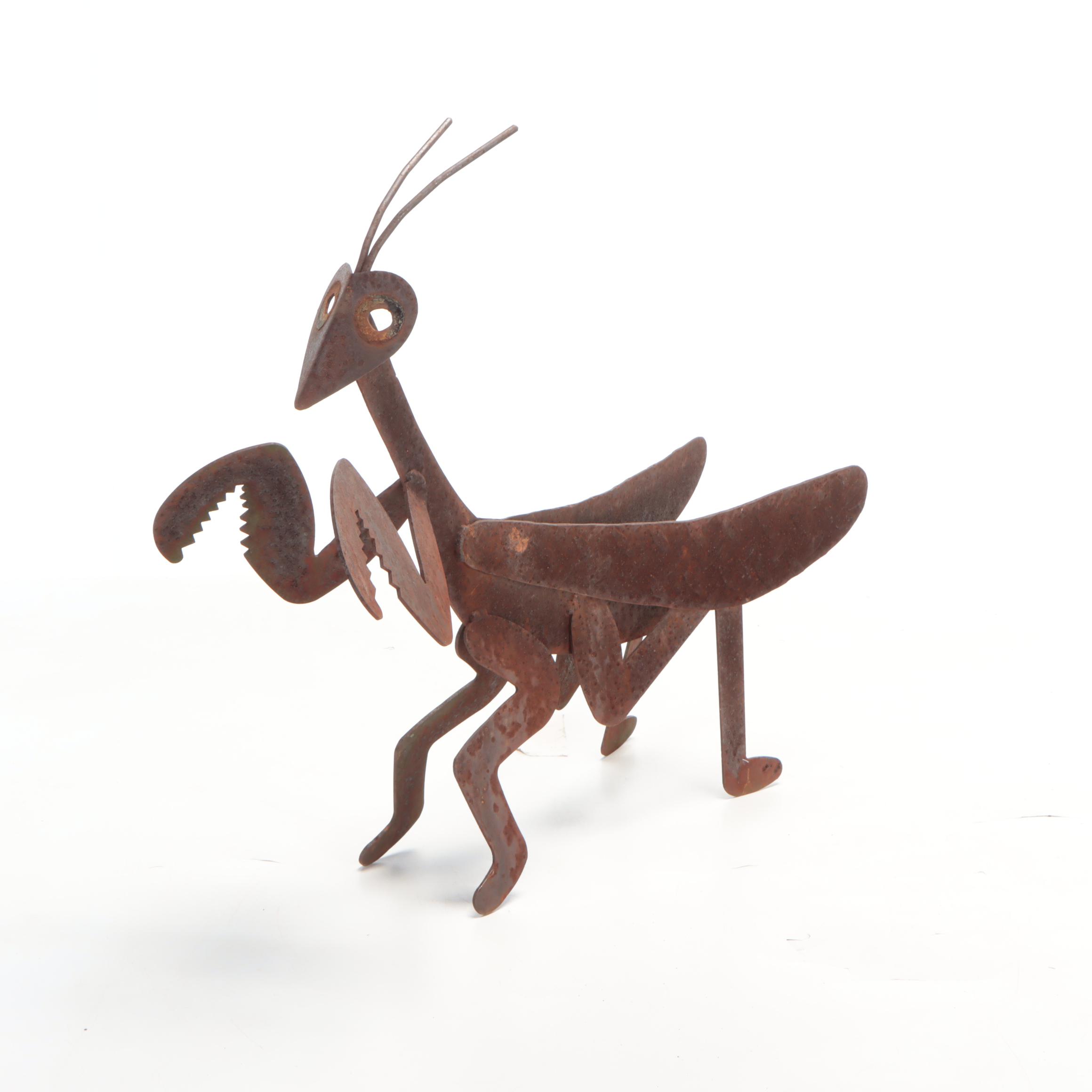 Metal Praying Mantis Garden Statue | EBTH