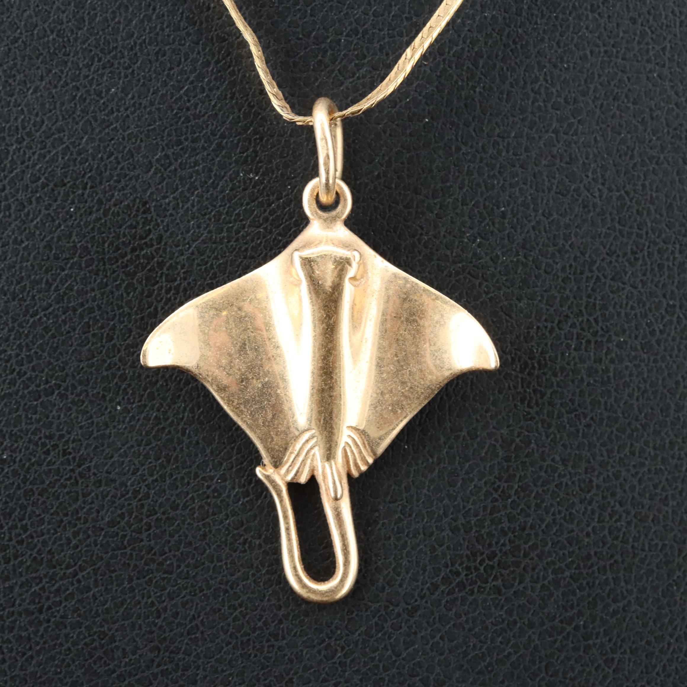 14K Sting Ray Pendant Necklace | EBTH