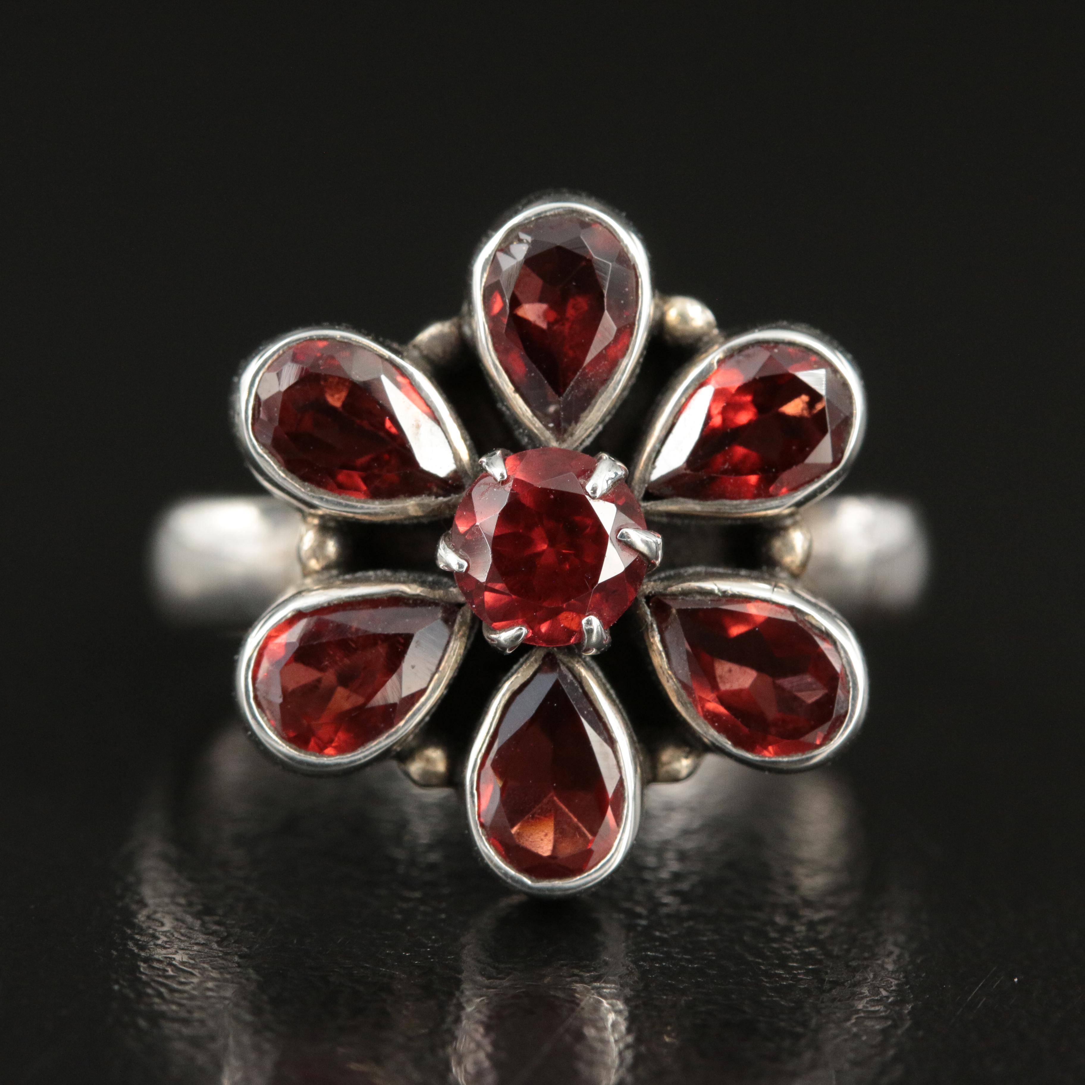 Sterling Garnet Flower Ring | EBTH