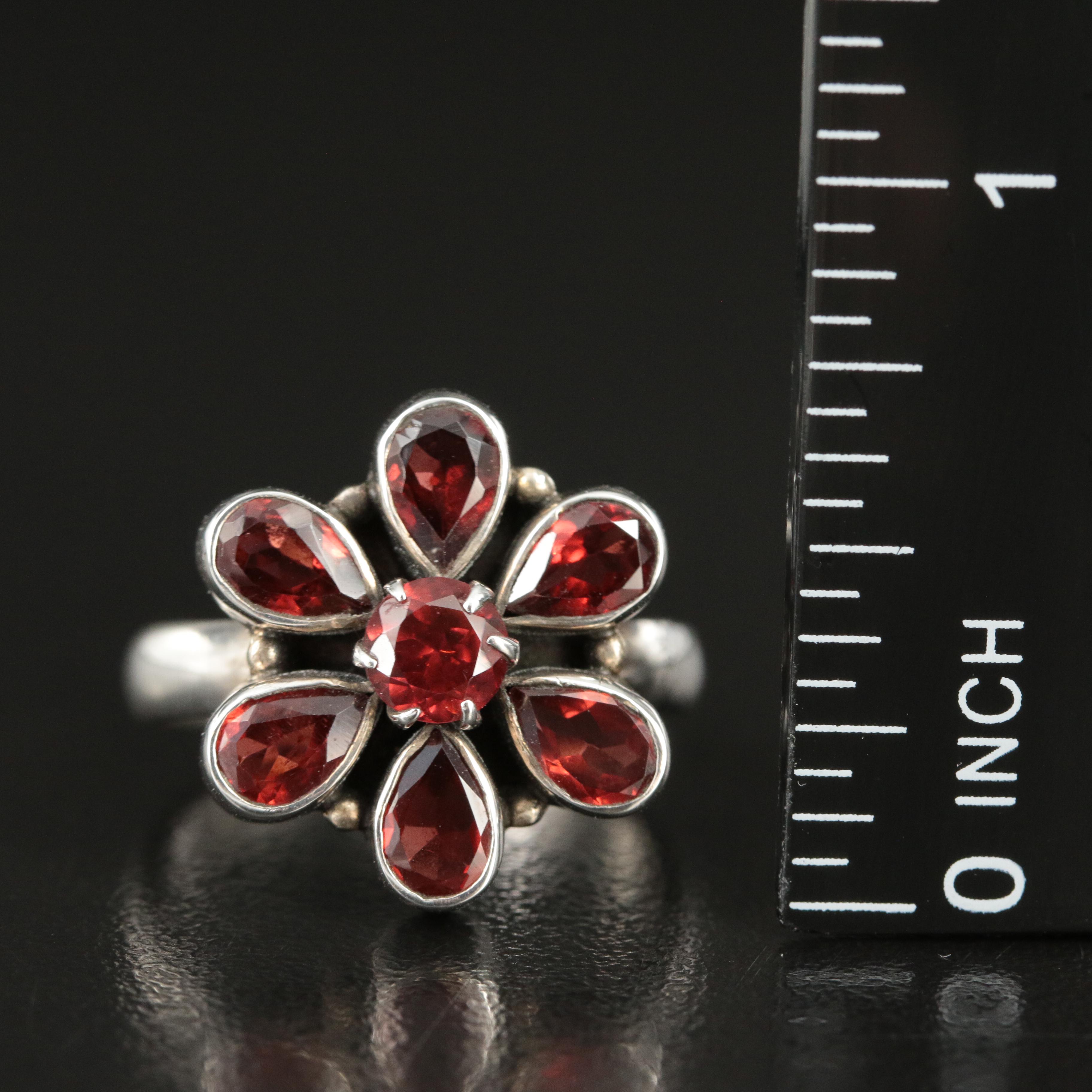 Sterling Garnet Flower Ring | EBTH