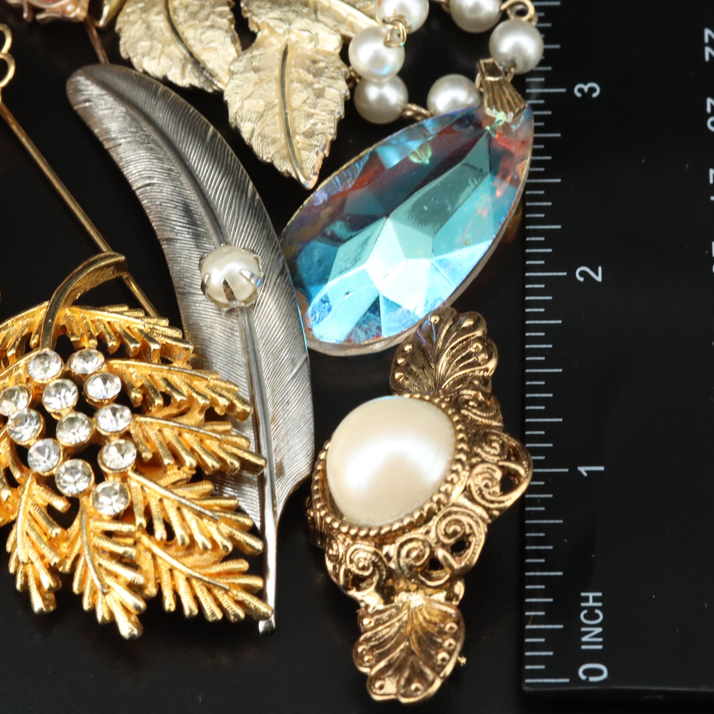 Winard Gold-Filled Feather Trio Brooch Featured in Vintage Jewelry ...