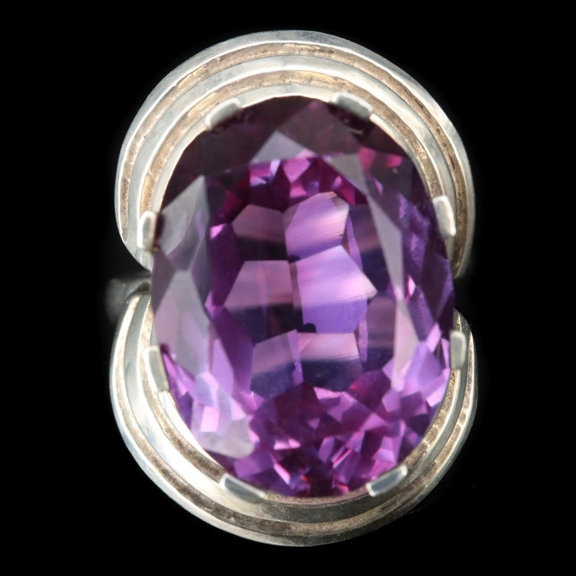 Sterling Color Change Sapphire Ring | EBTH