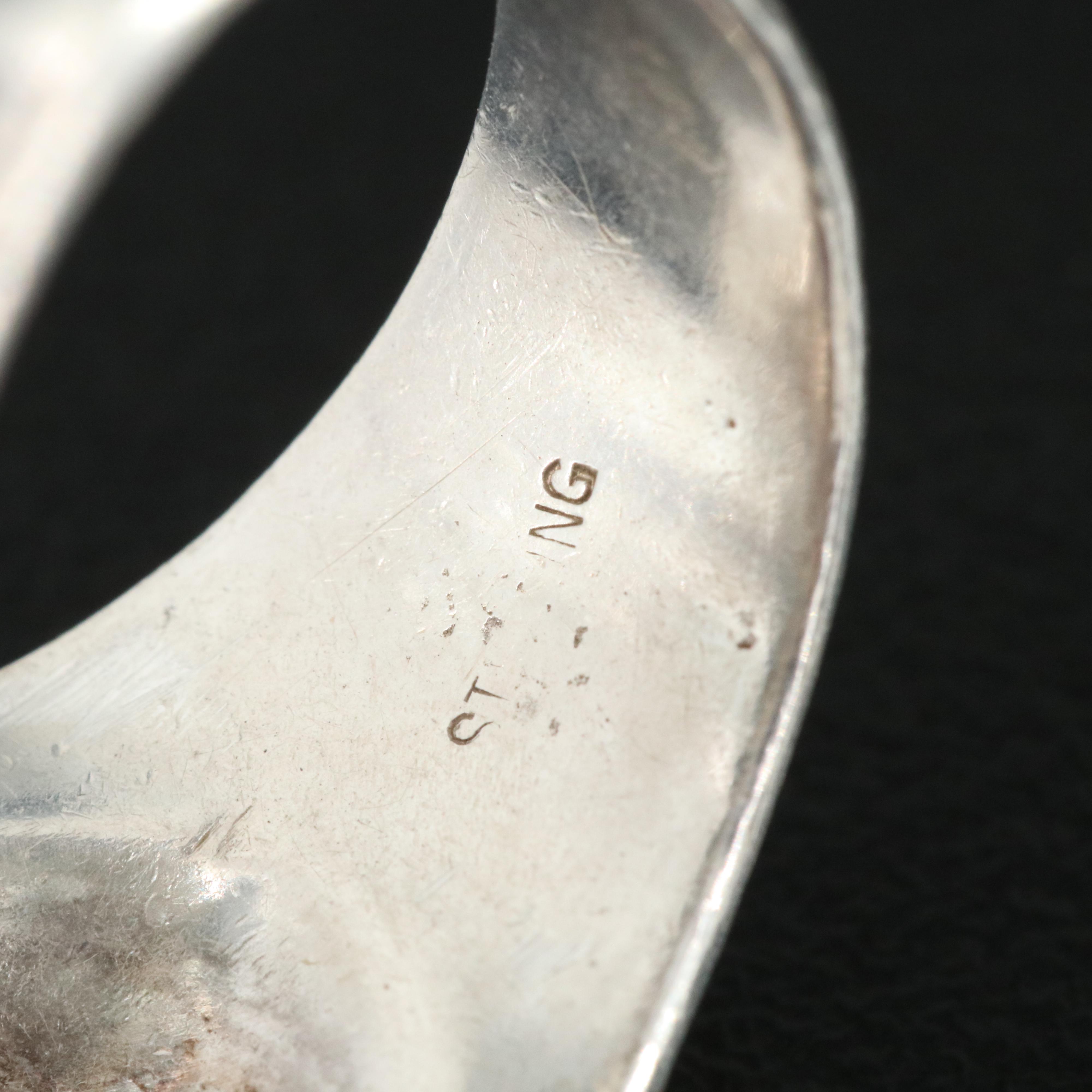 Sterling Color Change Sapphire United States Army Ring | EBTH