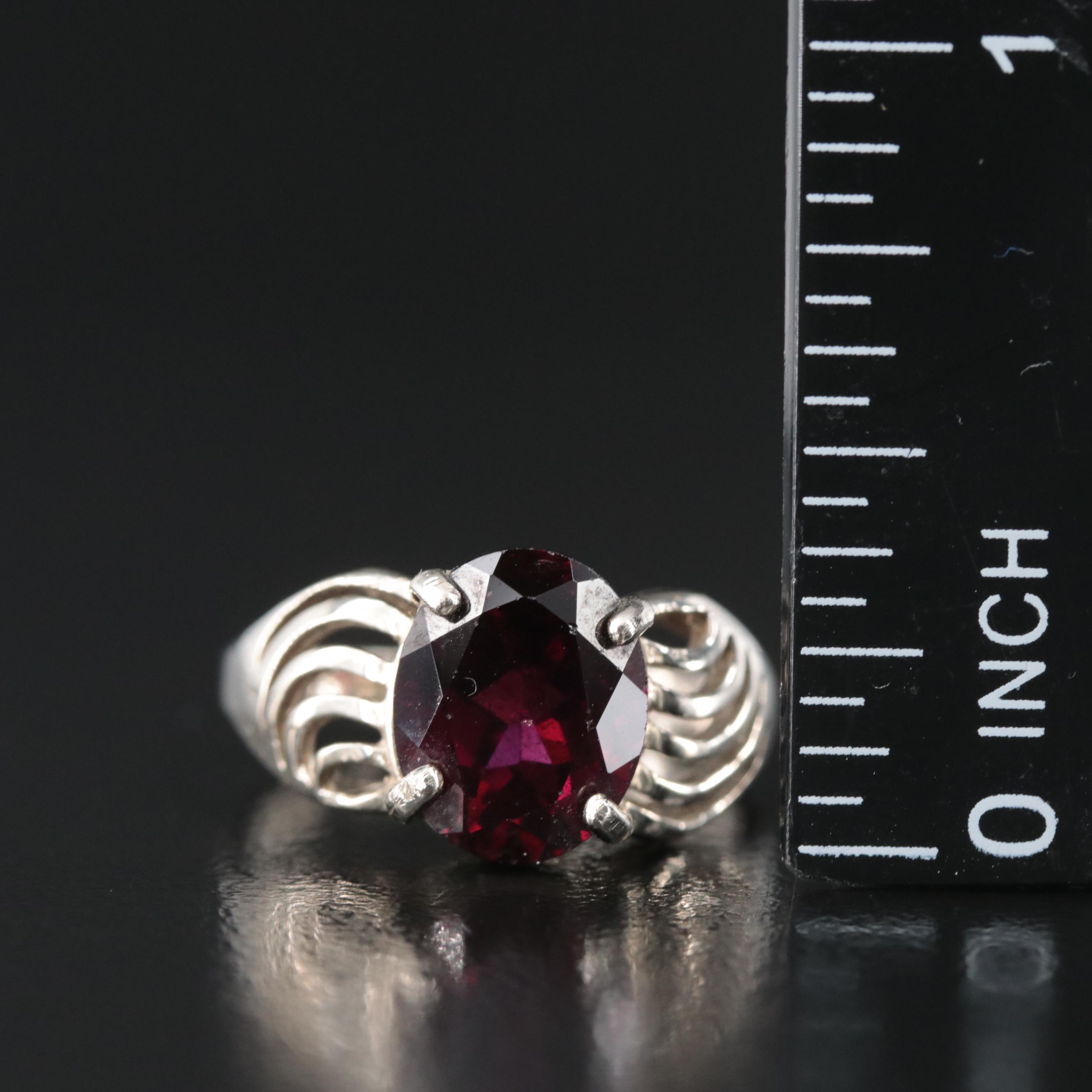 14K Garnet Ring | EBTH