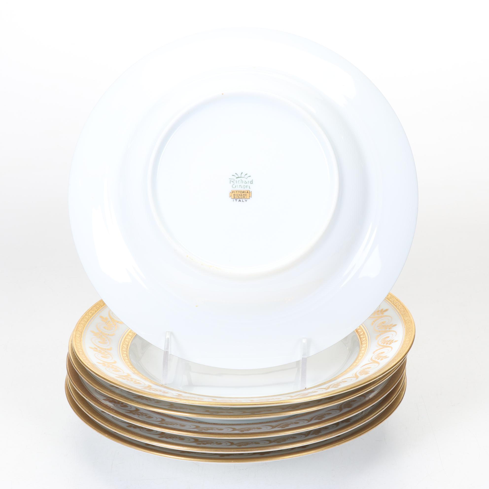 Richard Ginori "Toscano" Porcelain Dinner Service for Six | EBTH