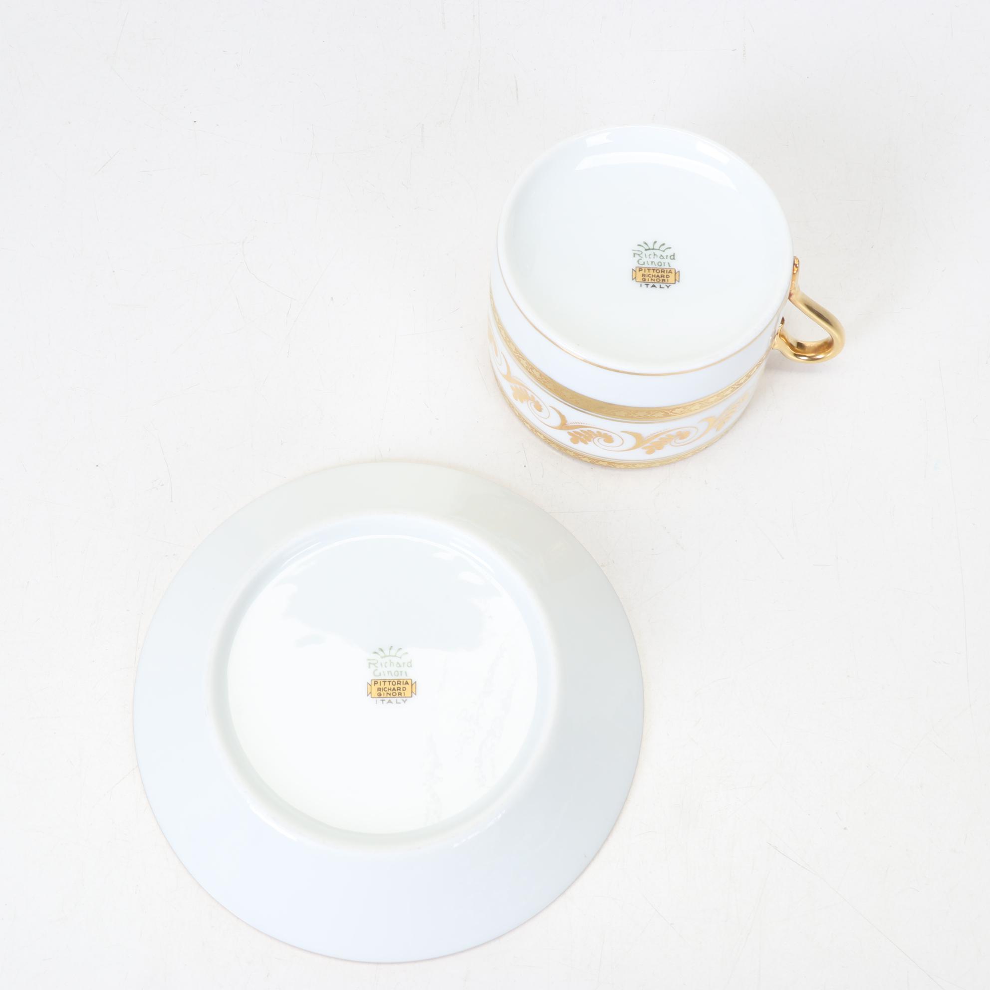 Richard Ginori "Toscano" Porcelain Dinner Service for Six | EBTH