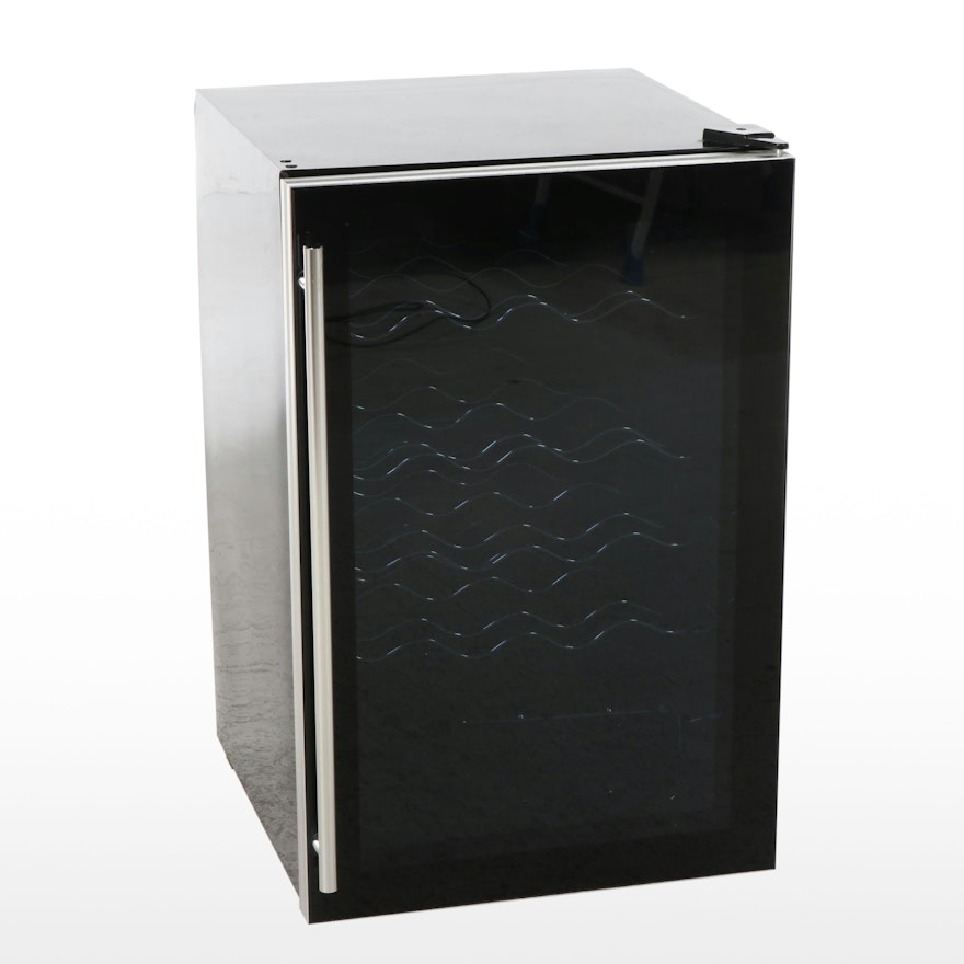 Magic Chef Under-Counter Wine Refrigerator | EBTH Magic Chef Under-Counter Wine Refrigerator | EBTH