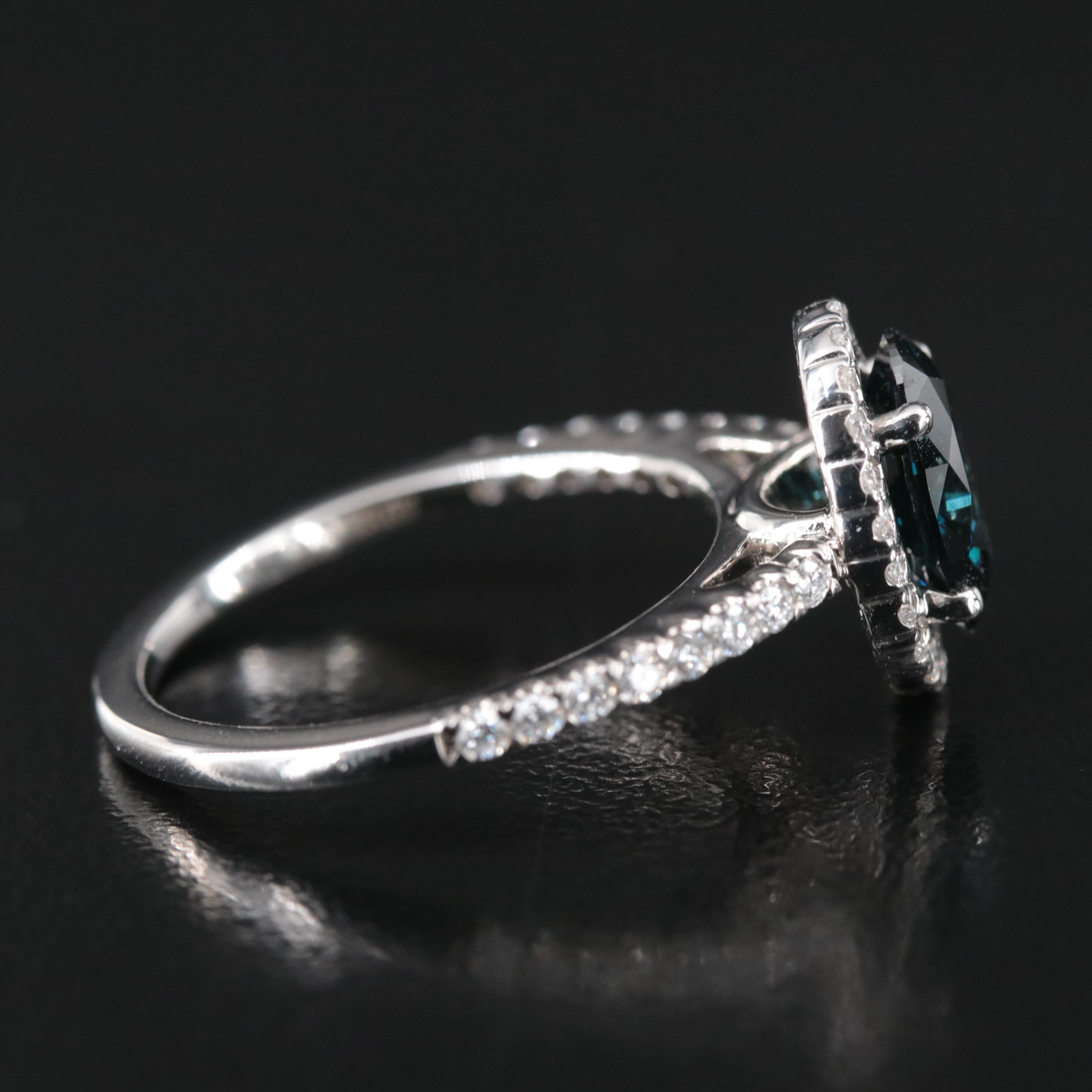 14K 2.17 CTW Lab Grown Diamond Ring with Fancy Deep Blue Center | EBTH