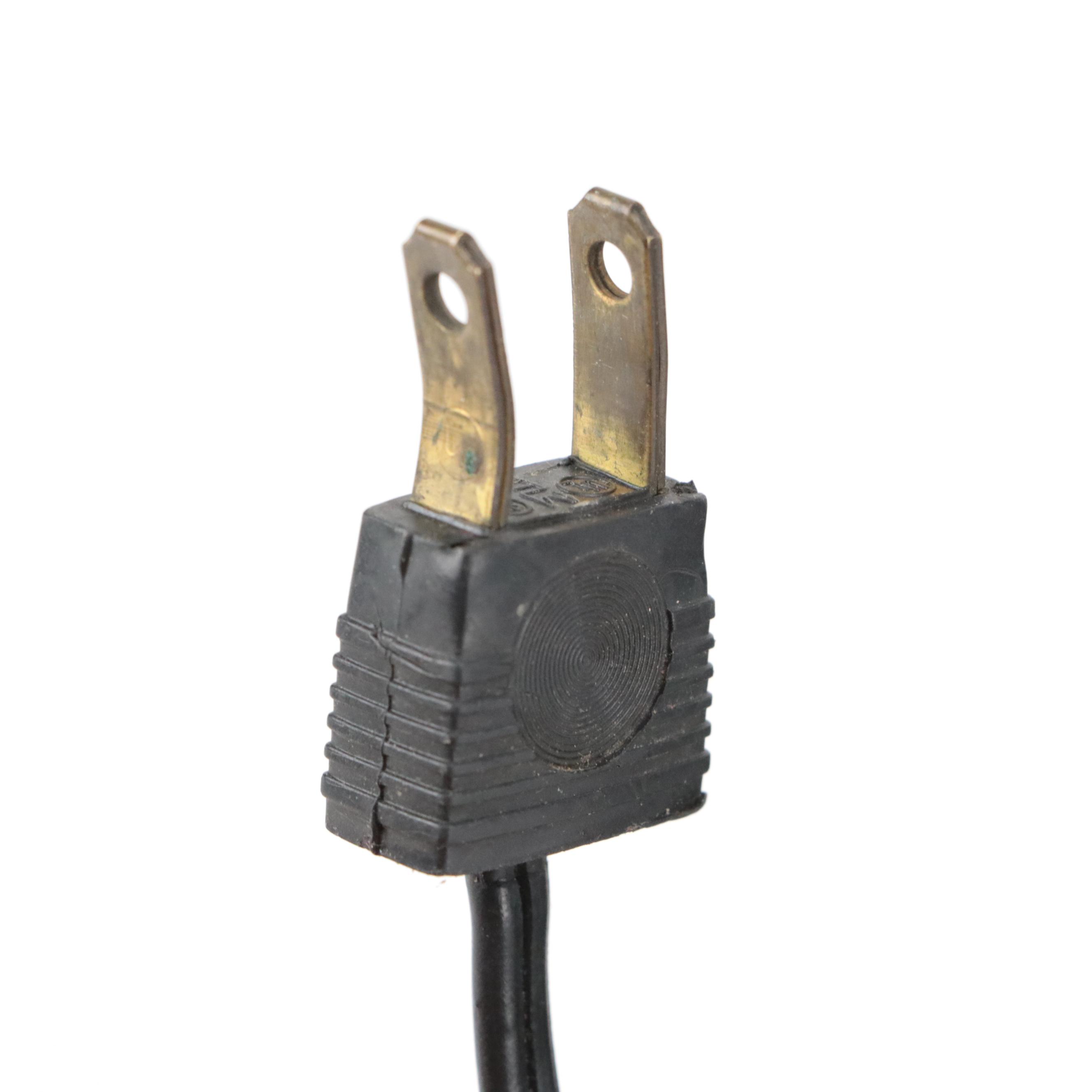 Arvin Model 3586-1 AM/FM Broadcast Receiver, Mid-20th Century | EBTH