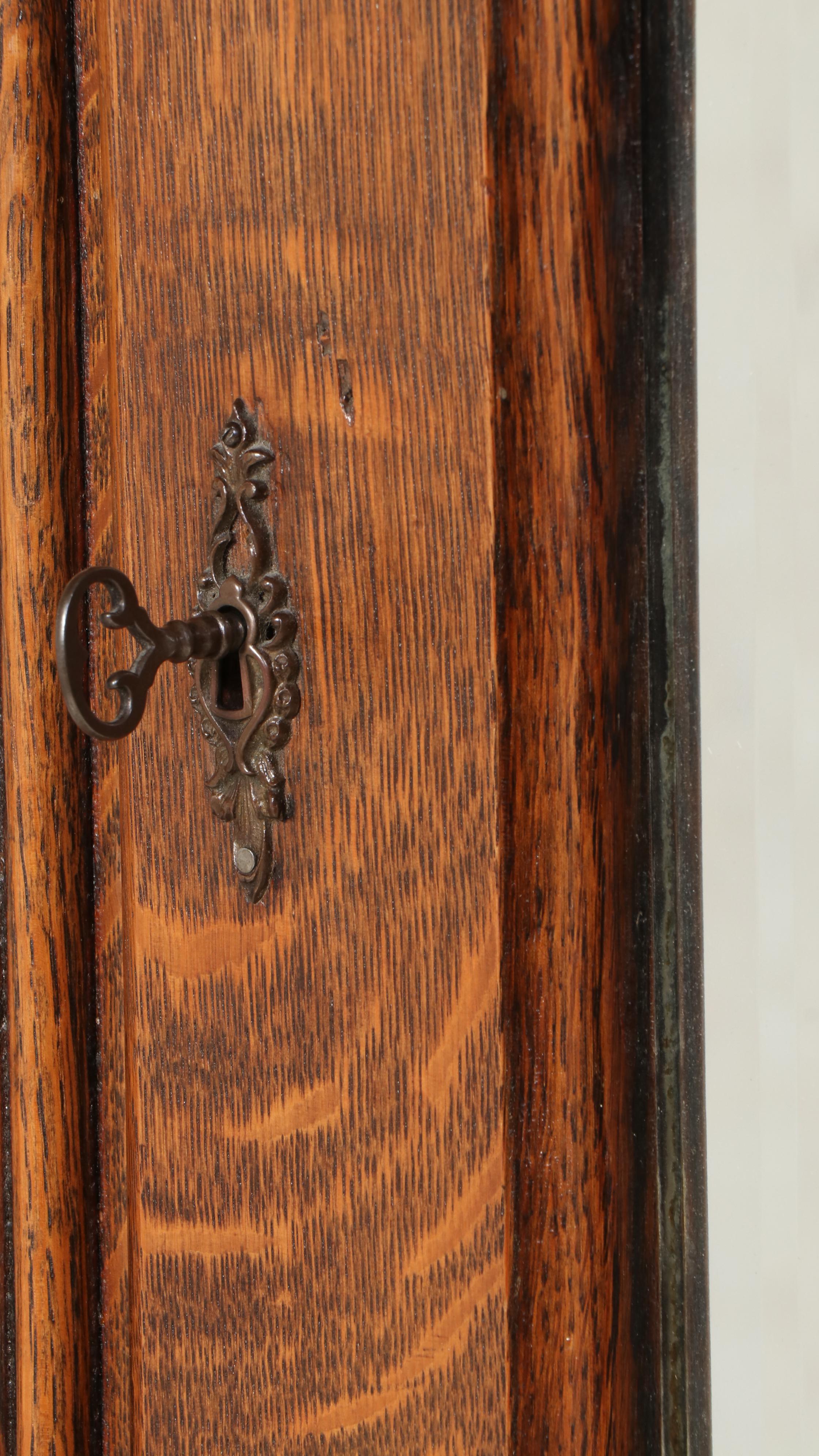 Marstall Furniture Co. Late Victorian Quartersawn Oak & Mirrored Glass Wardrobe | EBTH