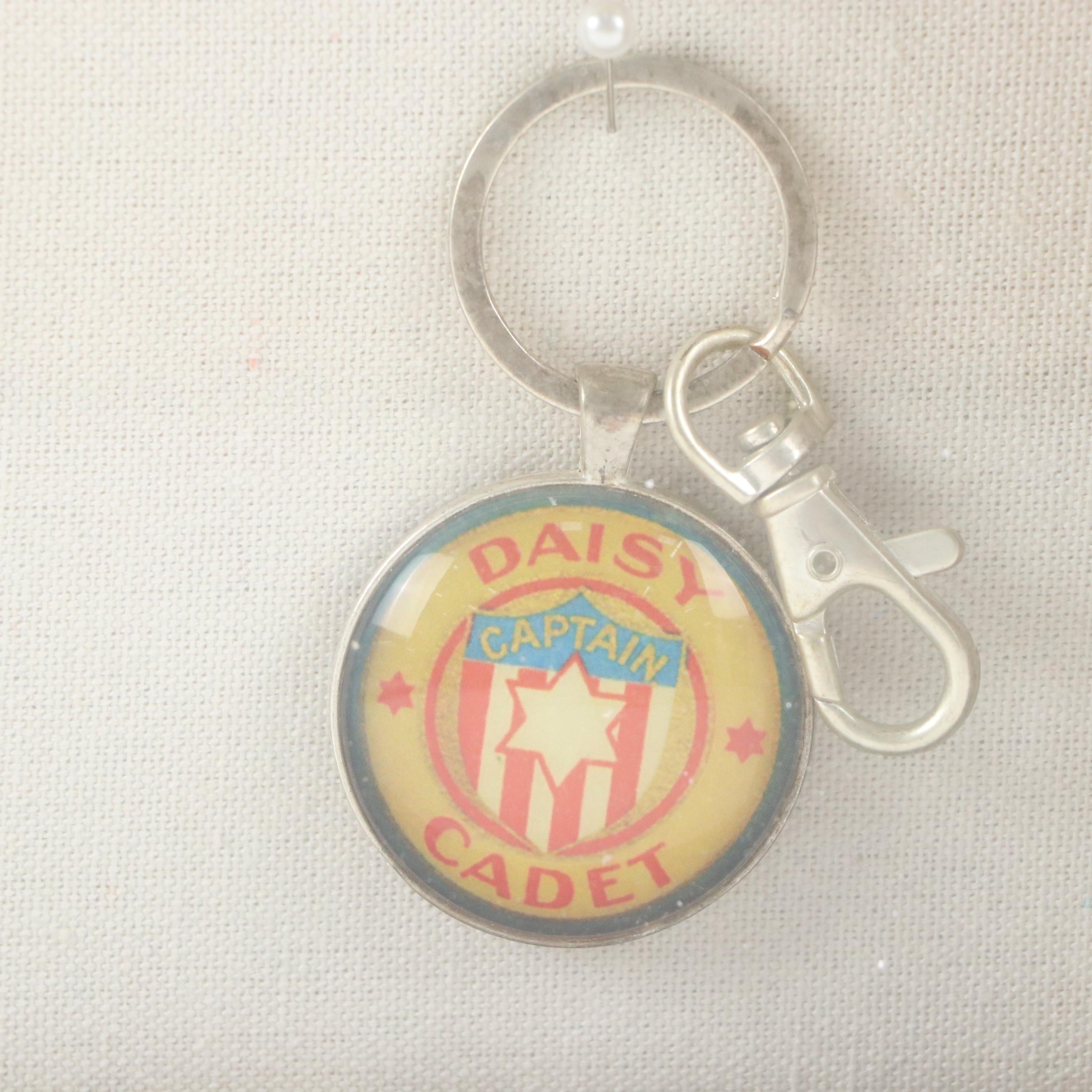 Daisy BB Rifle With Manual and Keychains | Everything But The House