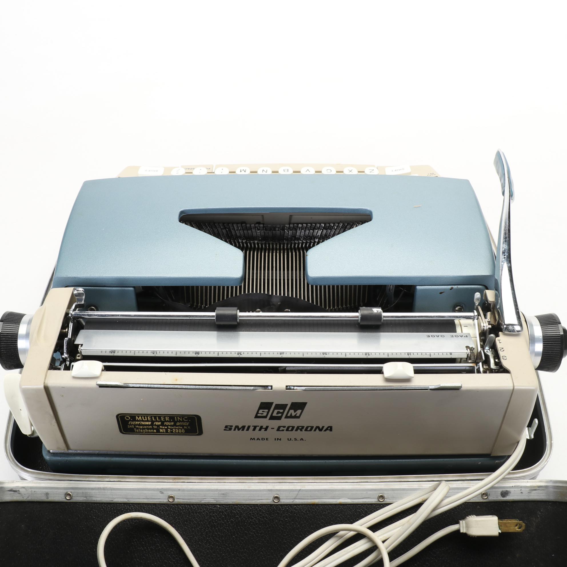 Smith-Corona Electra 110 Portable Typewriter, Late 20th Century | EBTH