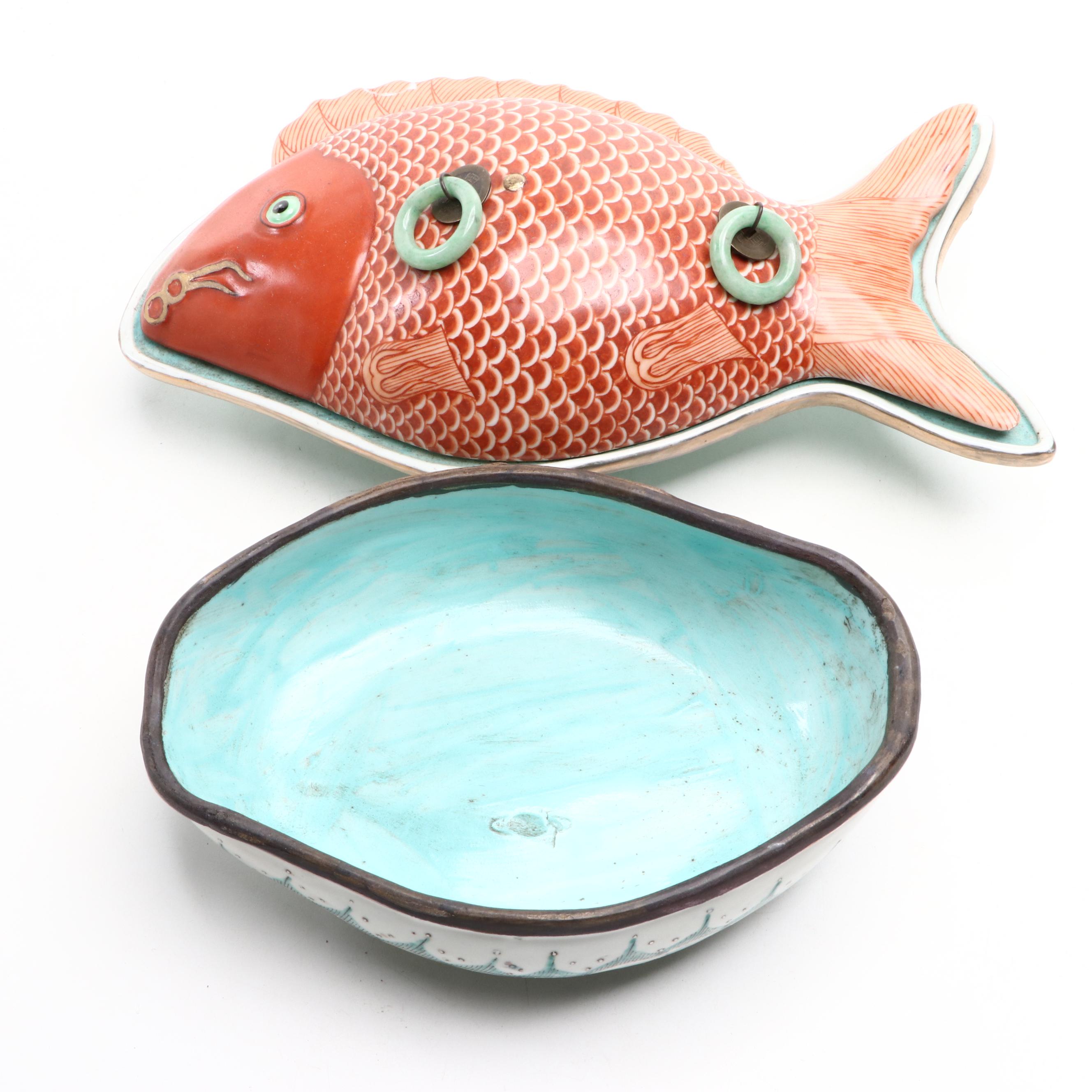 Chinese Porcelain Fish Shaped Covered Dish with Jadeite Ring Handles ...