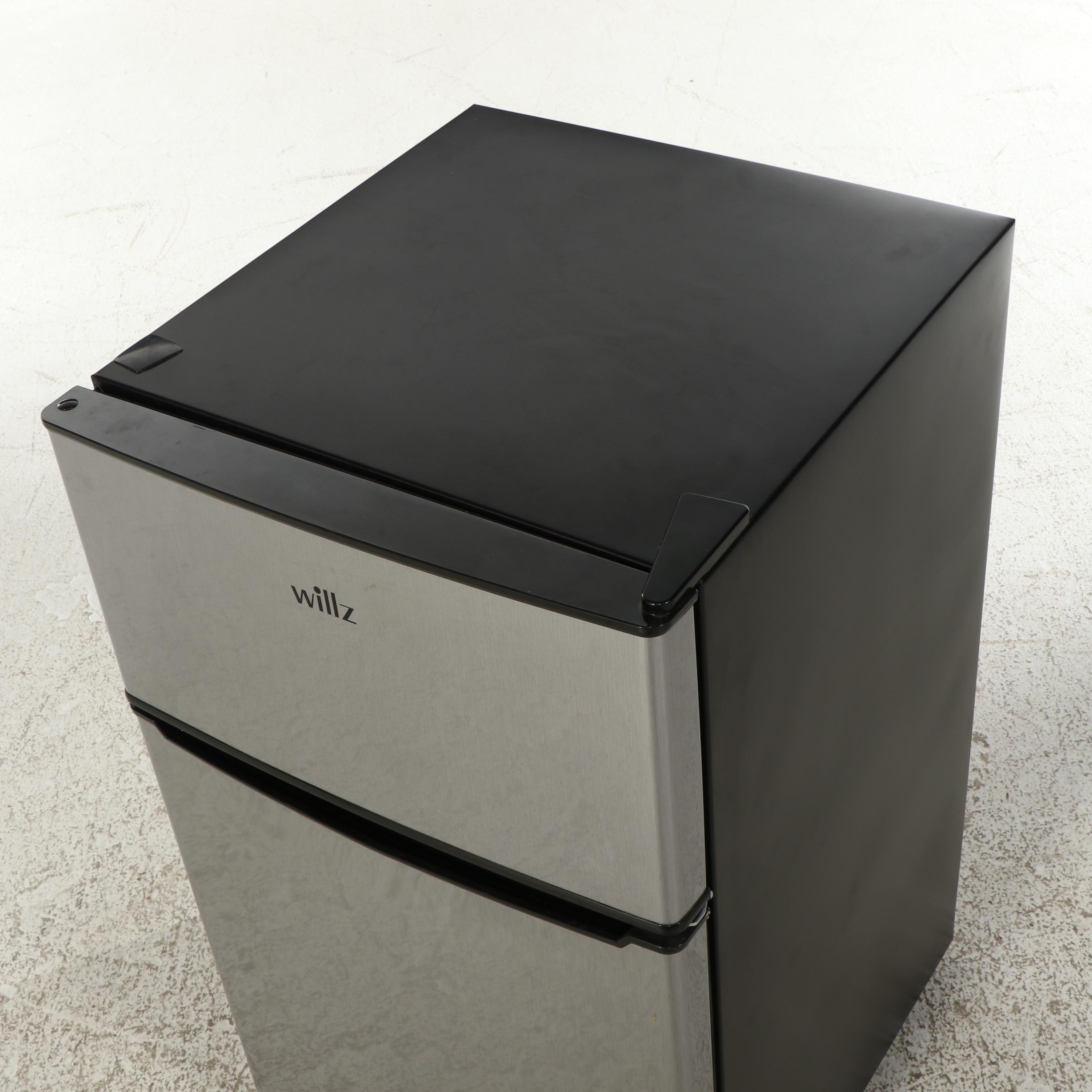 Willz 3.1 Cu. Ft. Stainless Compact Refrigerator, 2018 | EBTH