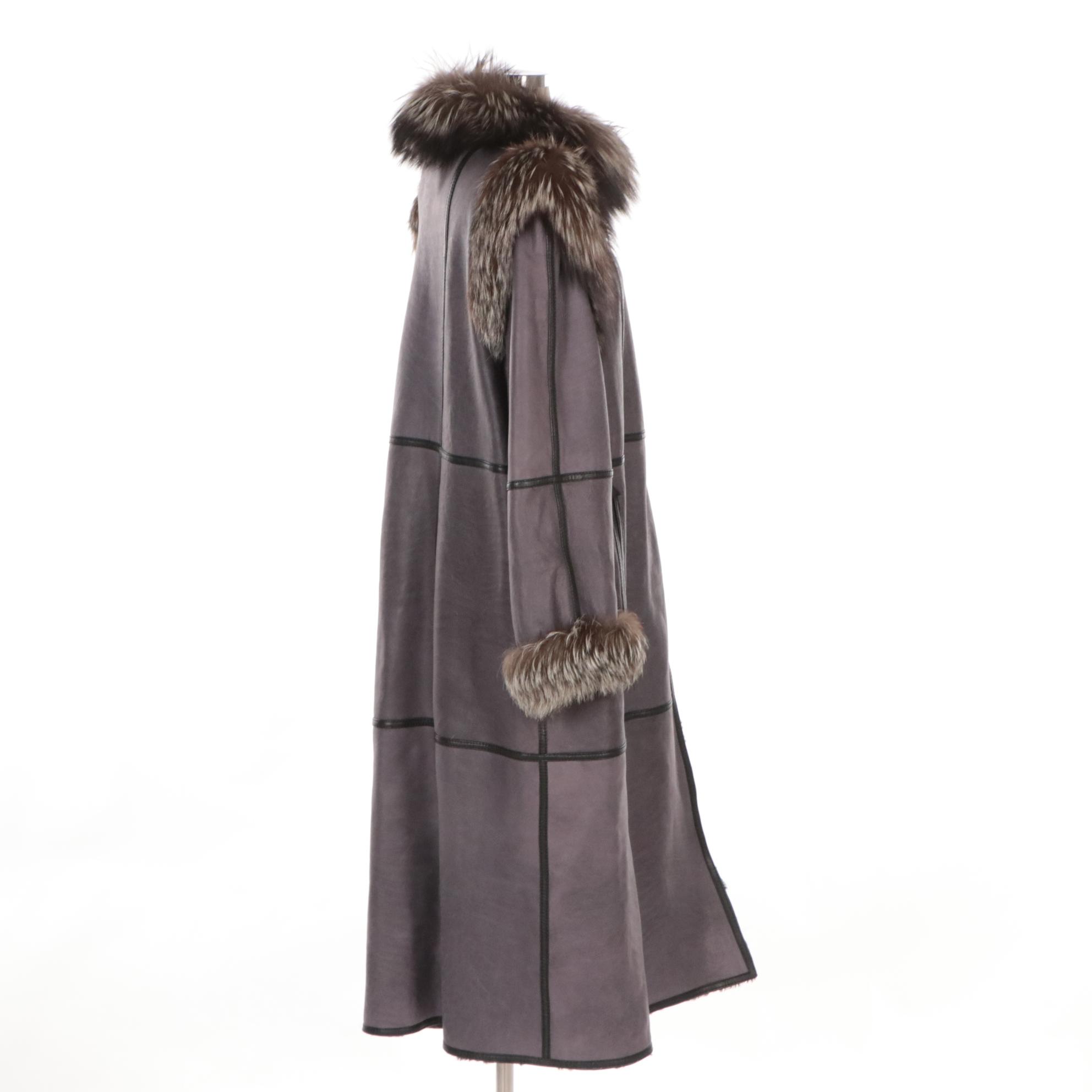 Goatskin/Sheared Goat Fur Reversible Coat with Silver Fox Fur Trim | EBTH