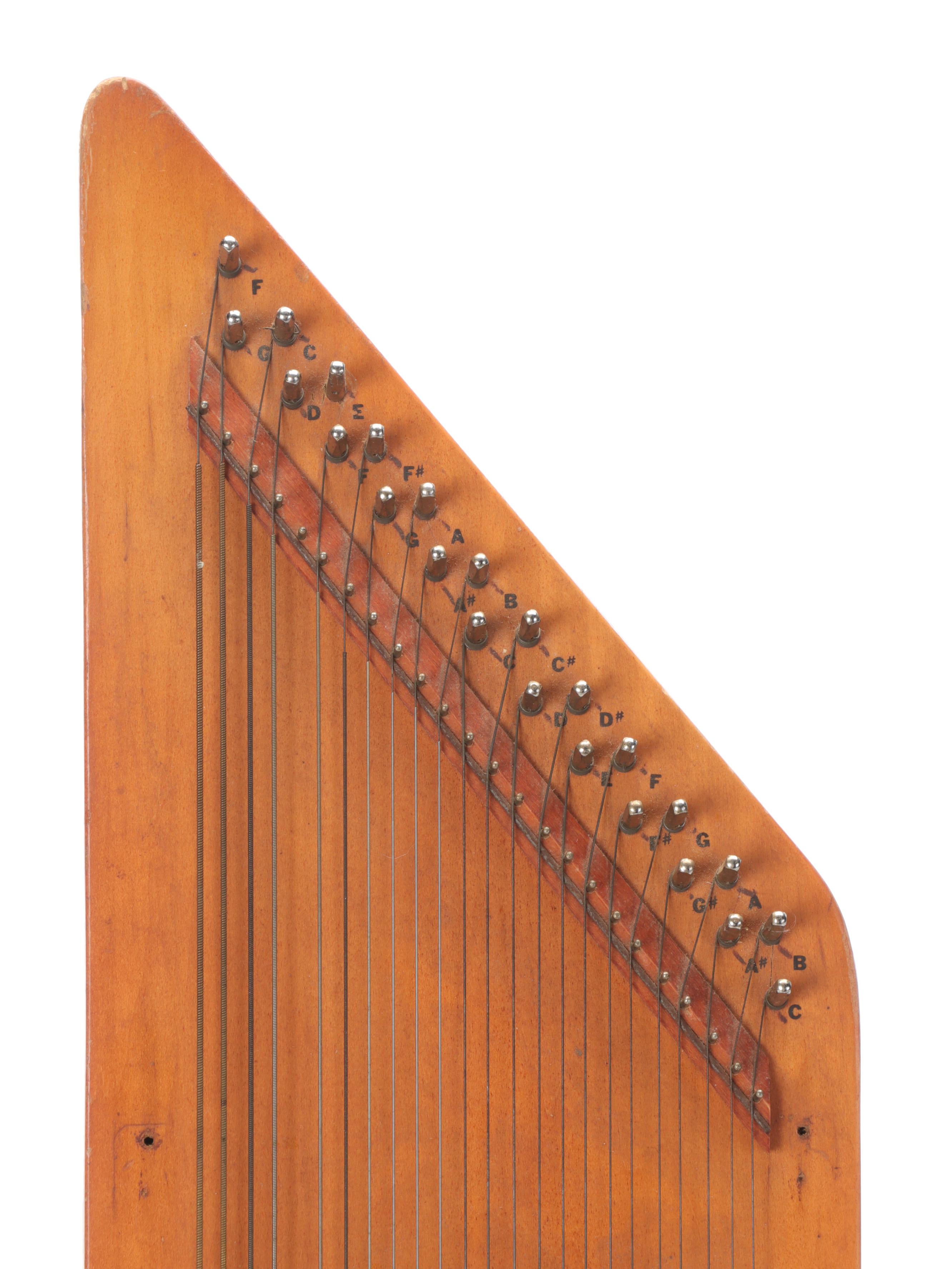 Oscar Schmidt "Guitaro" Autoharp | EBTH