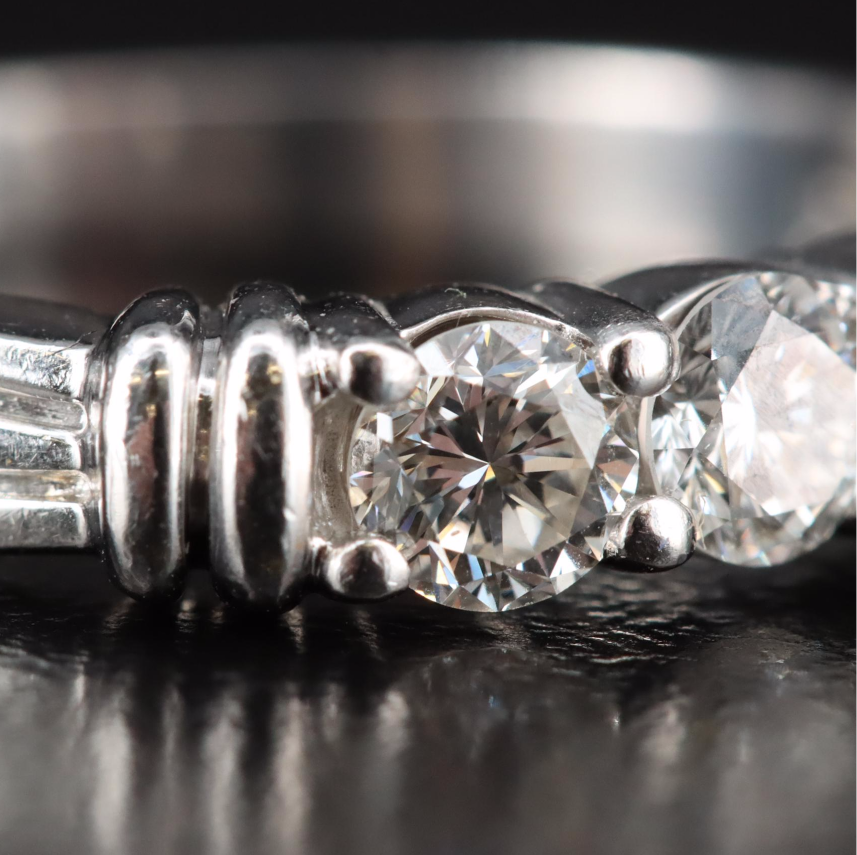 Scott Kay Platinum 0.55 CTW Diamond Three Stone Ring | EBTH